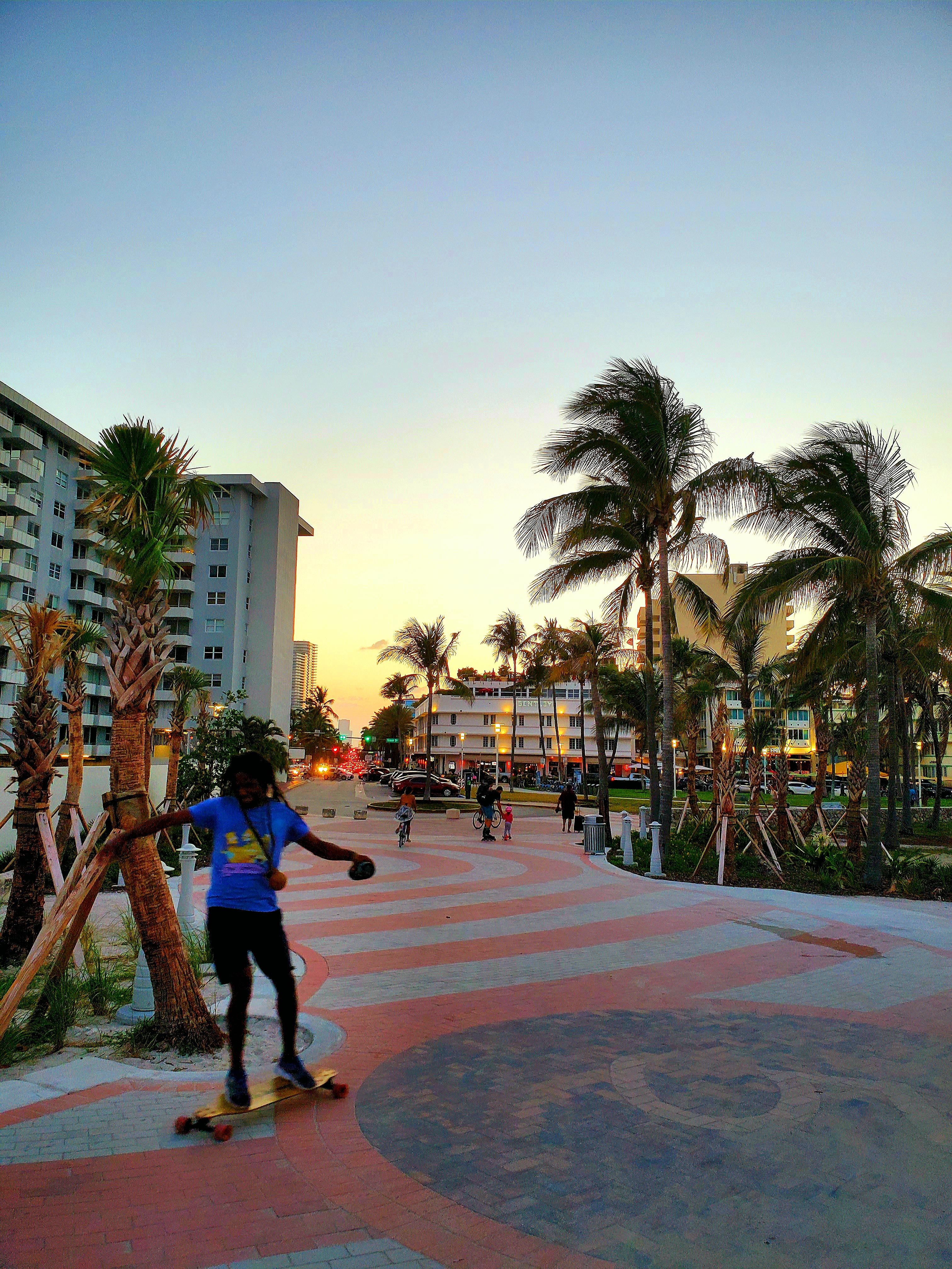Miami Beach boardwalk | Scrolller