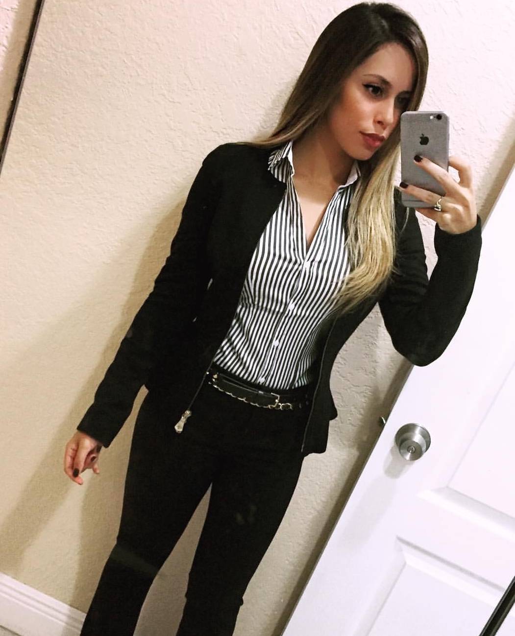 Miami hottie | Scrolller