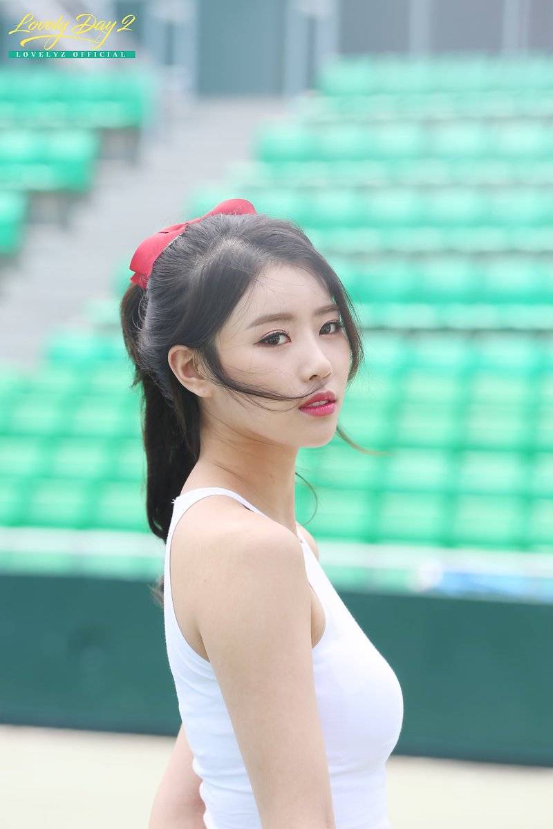 Mijoo | Scrolller