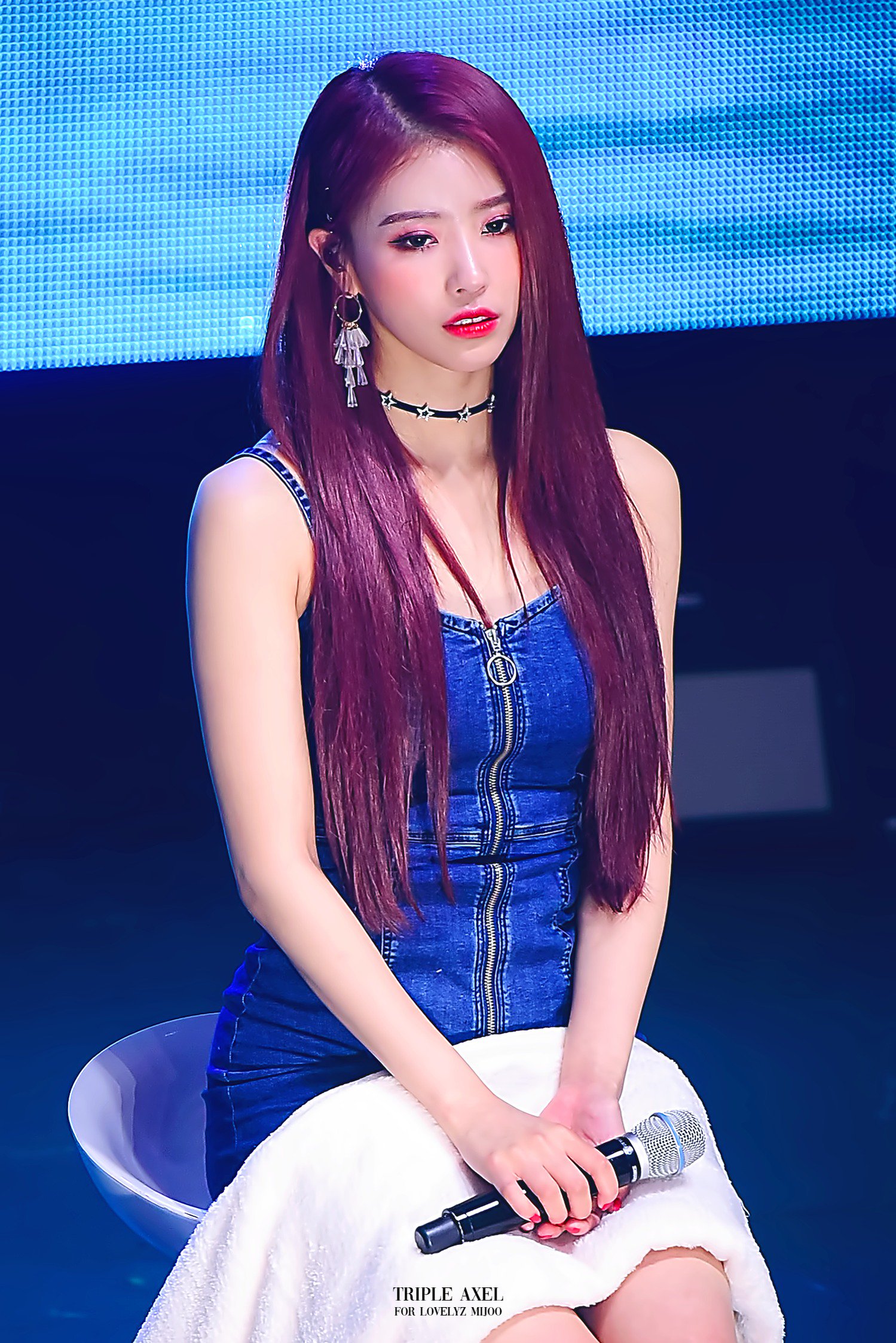 Mijoo Sit | Scrolller
