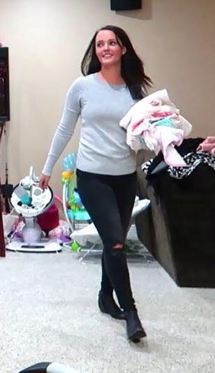 Milf walking | Scrolller