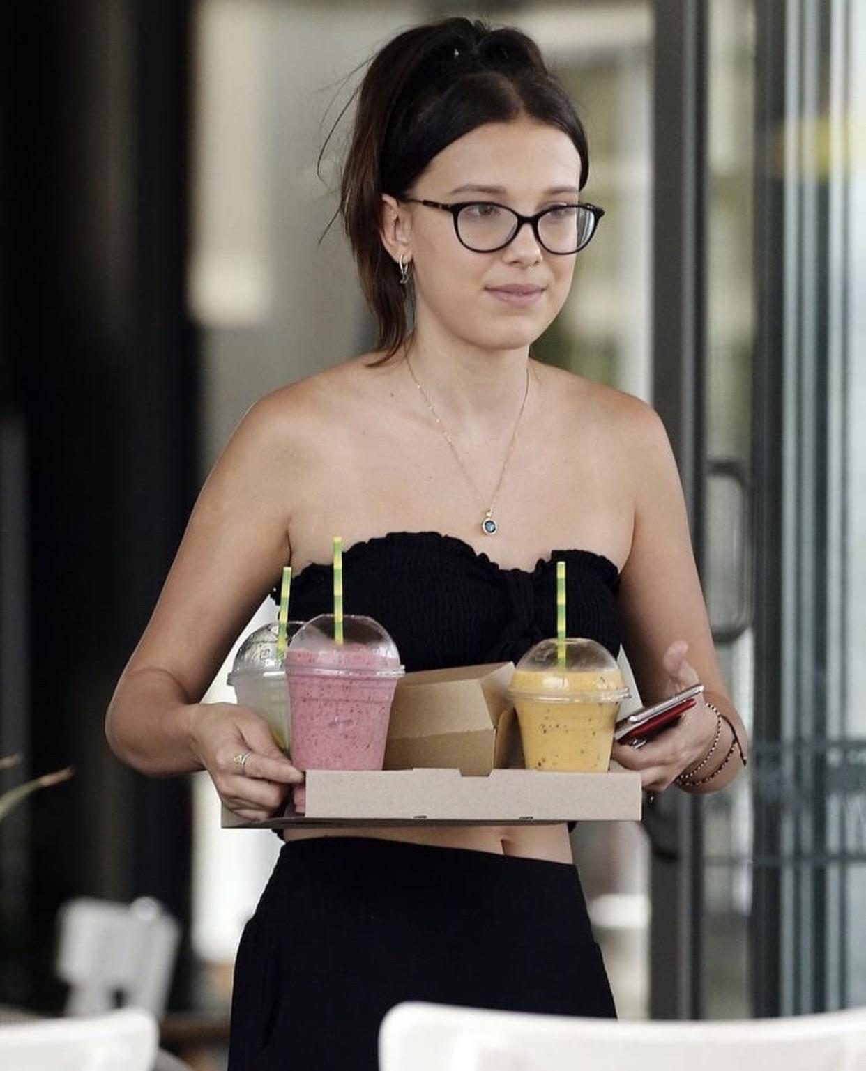 Millie Bobby | Scrolller