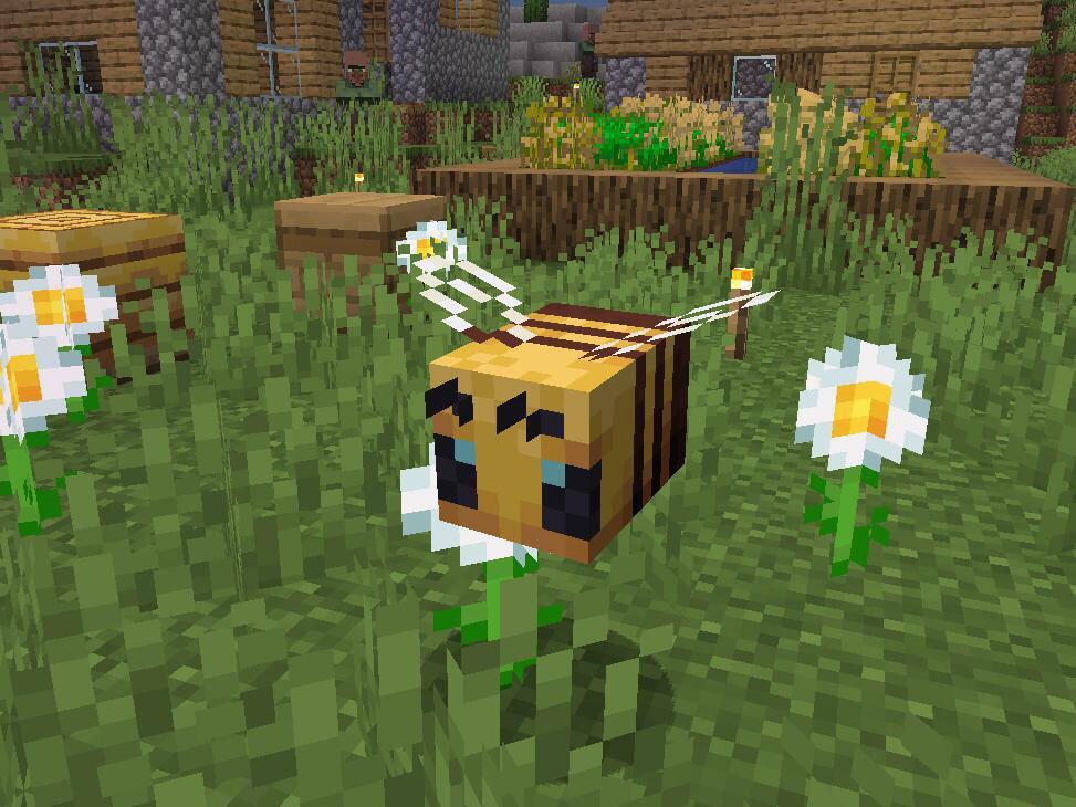 minecraft bees in 1.15, thought someone would like | Scrolller