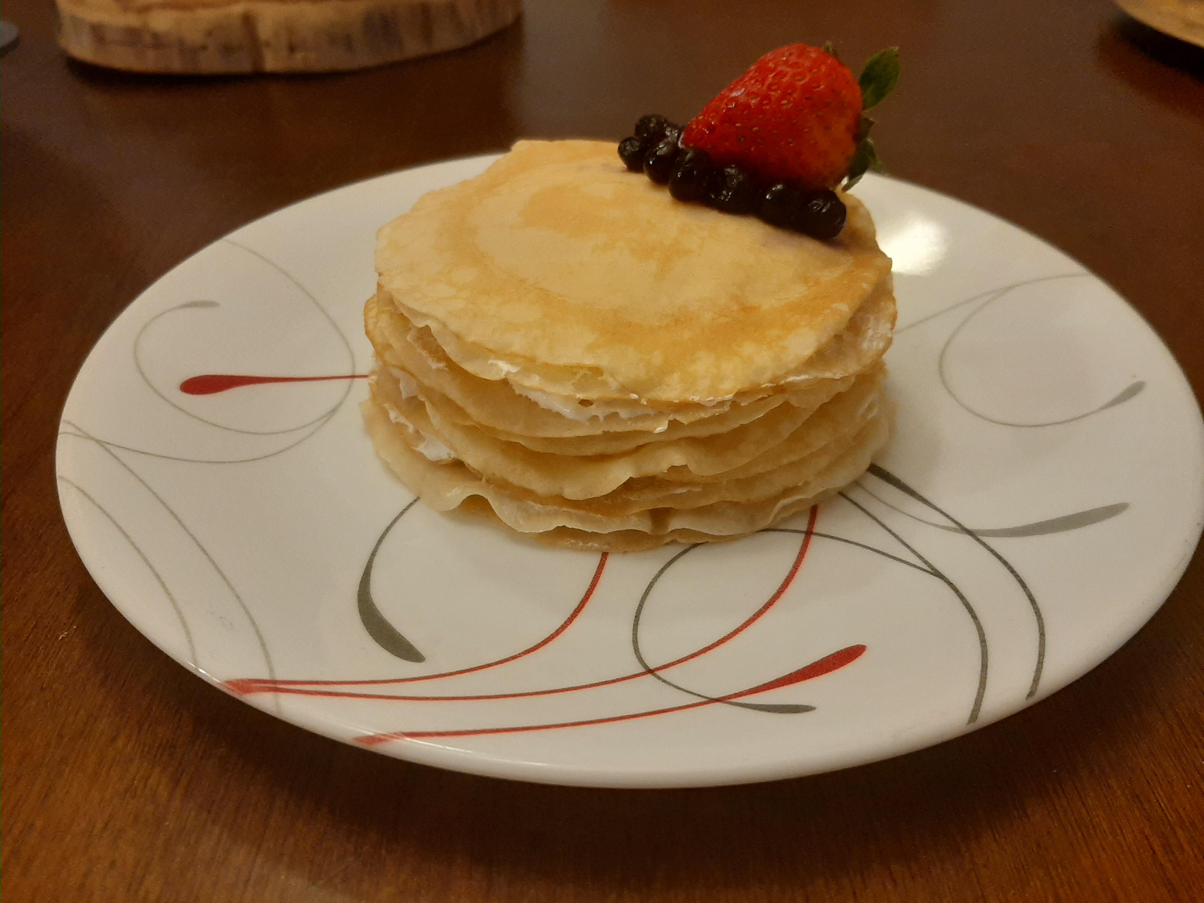 Mini crepe cake | Scrolller