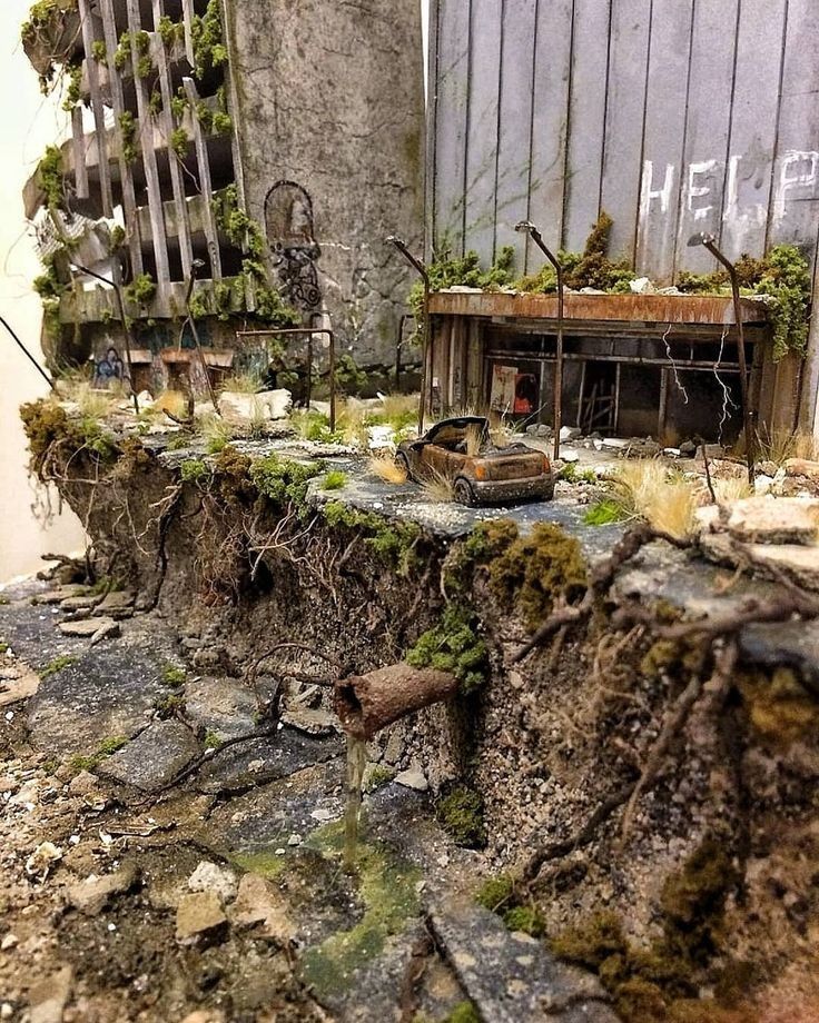 Miniature Abandoned Place! So detailed! | Scrolller