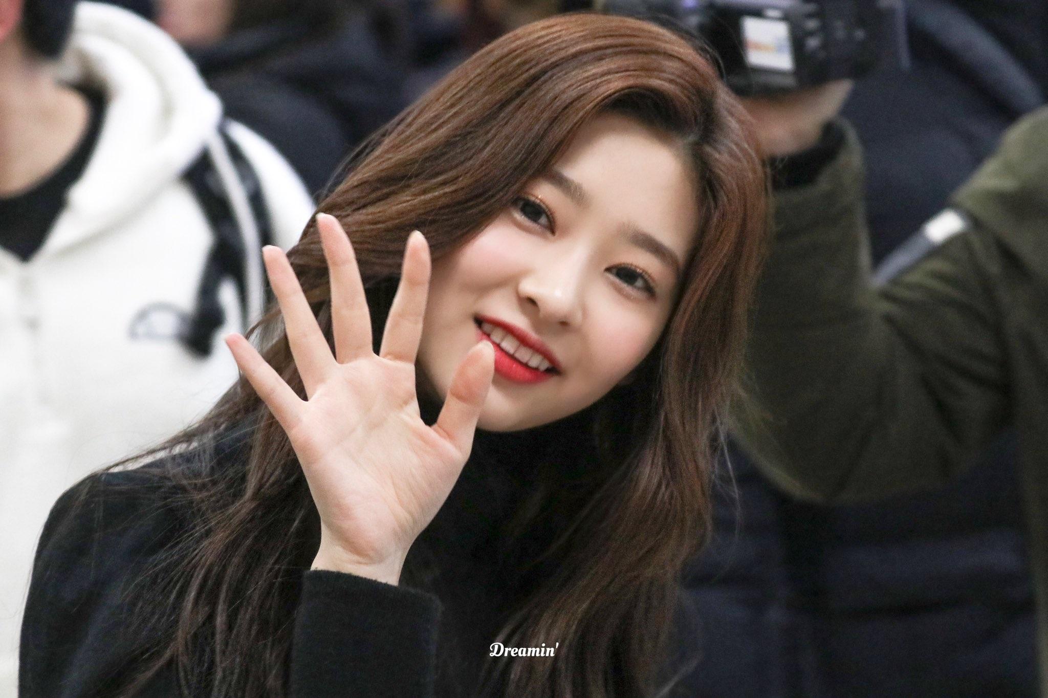 Minju Wave | Scrolller