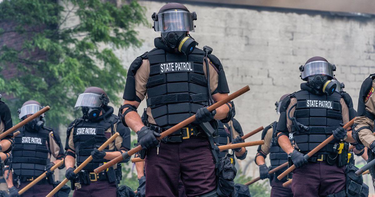 Minnesota State Patrol In Riot Gear | Scrolller