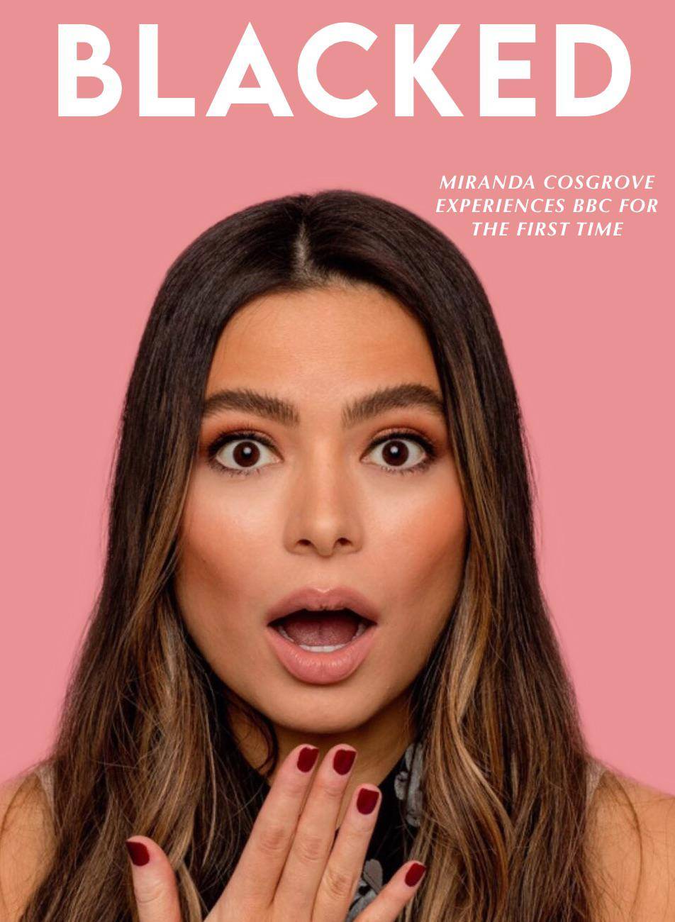 Miranda Cosgrove Scrolller