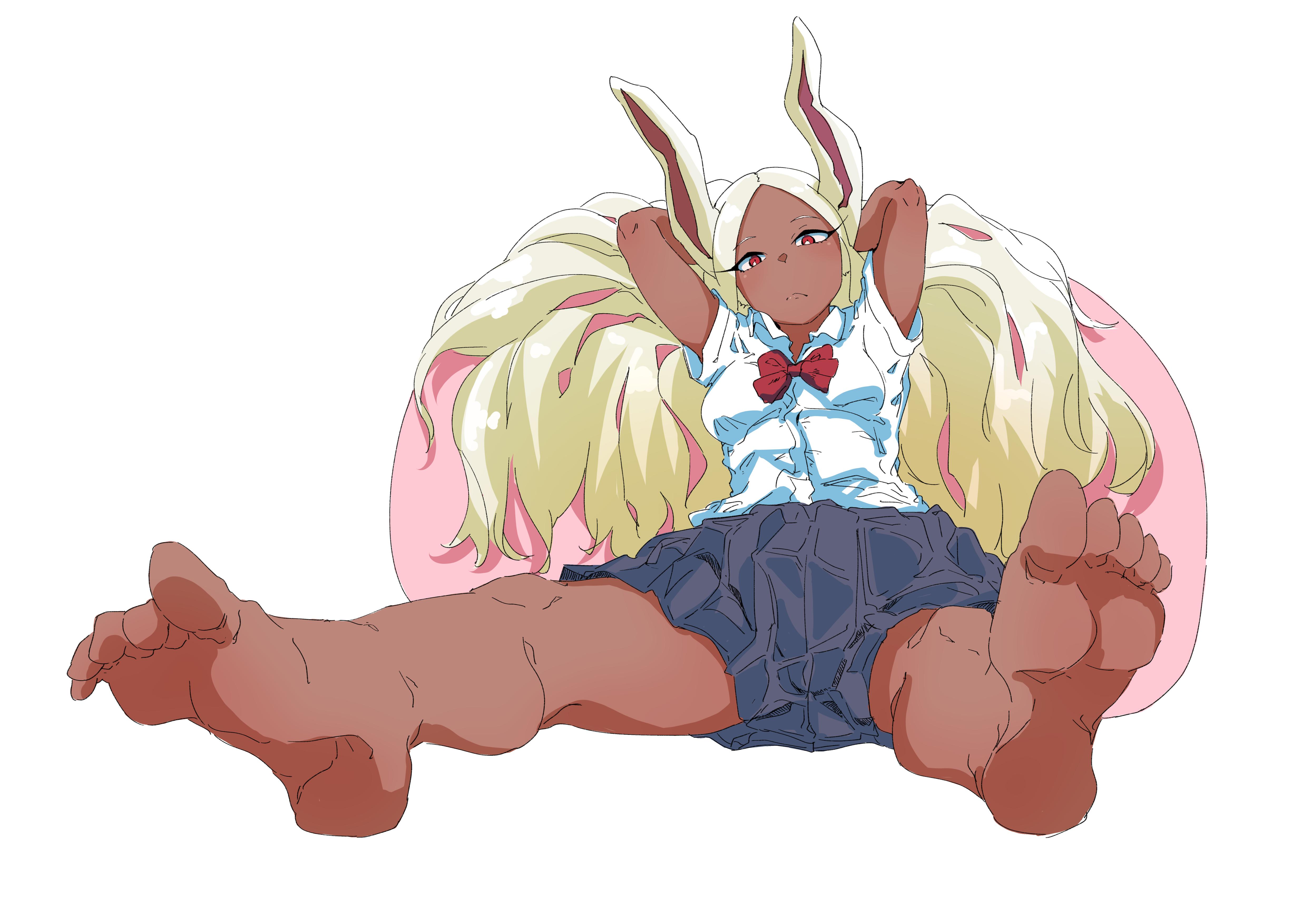 miruko showing her feet | Scrolller