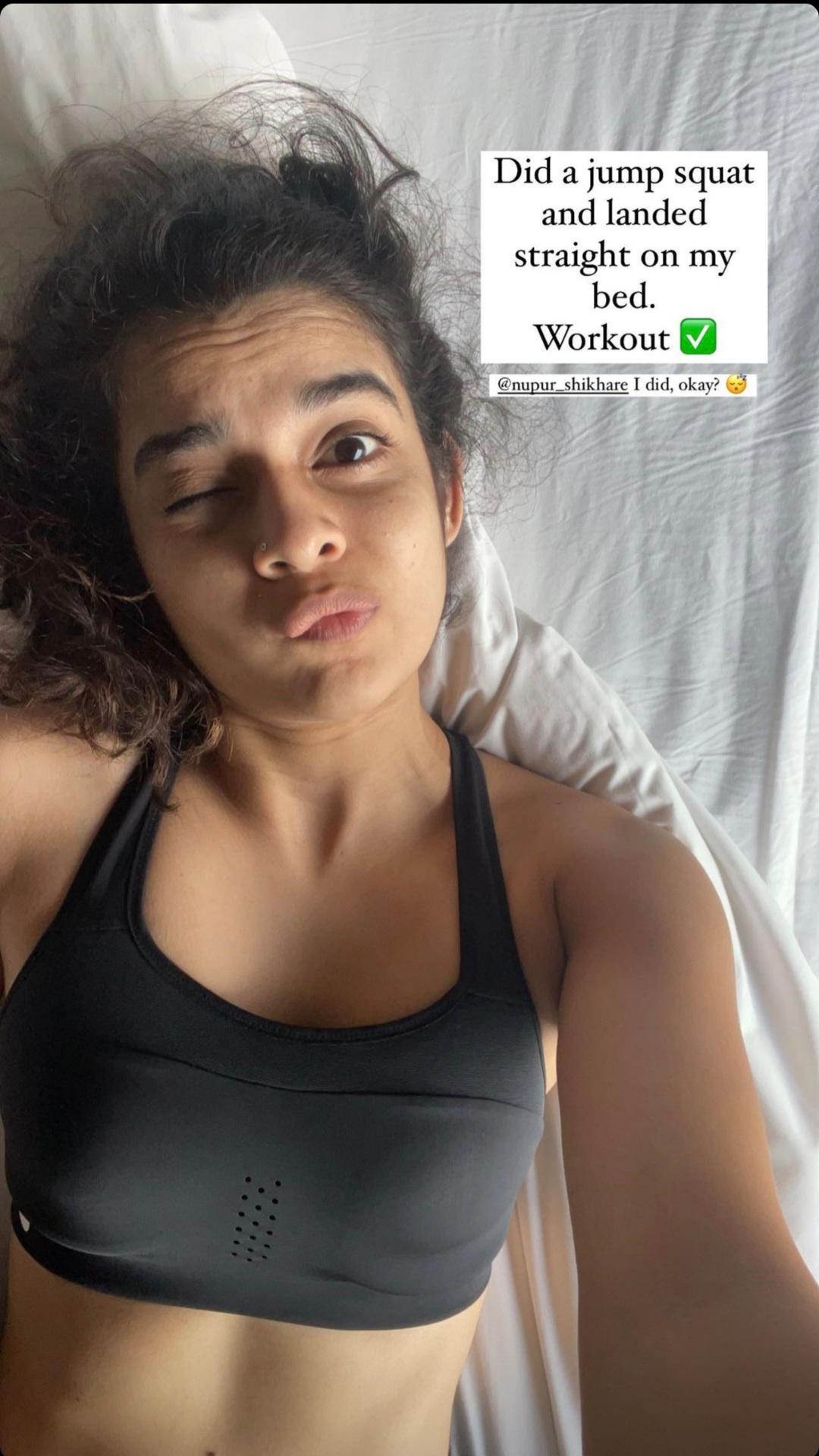 Mithila ready for her morning session | Scrolller