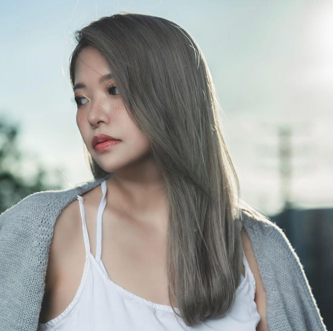 Miyoung, 2019 | Scrolller