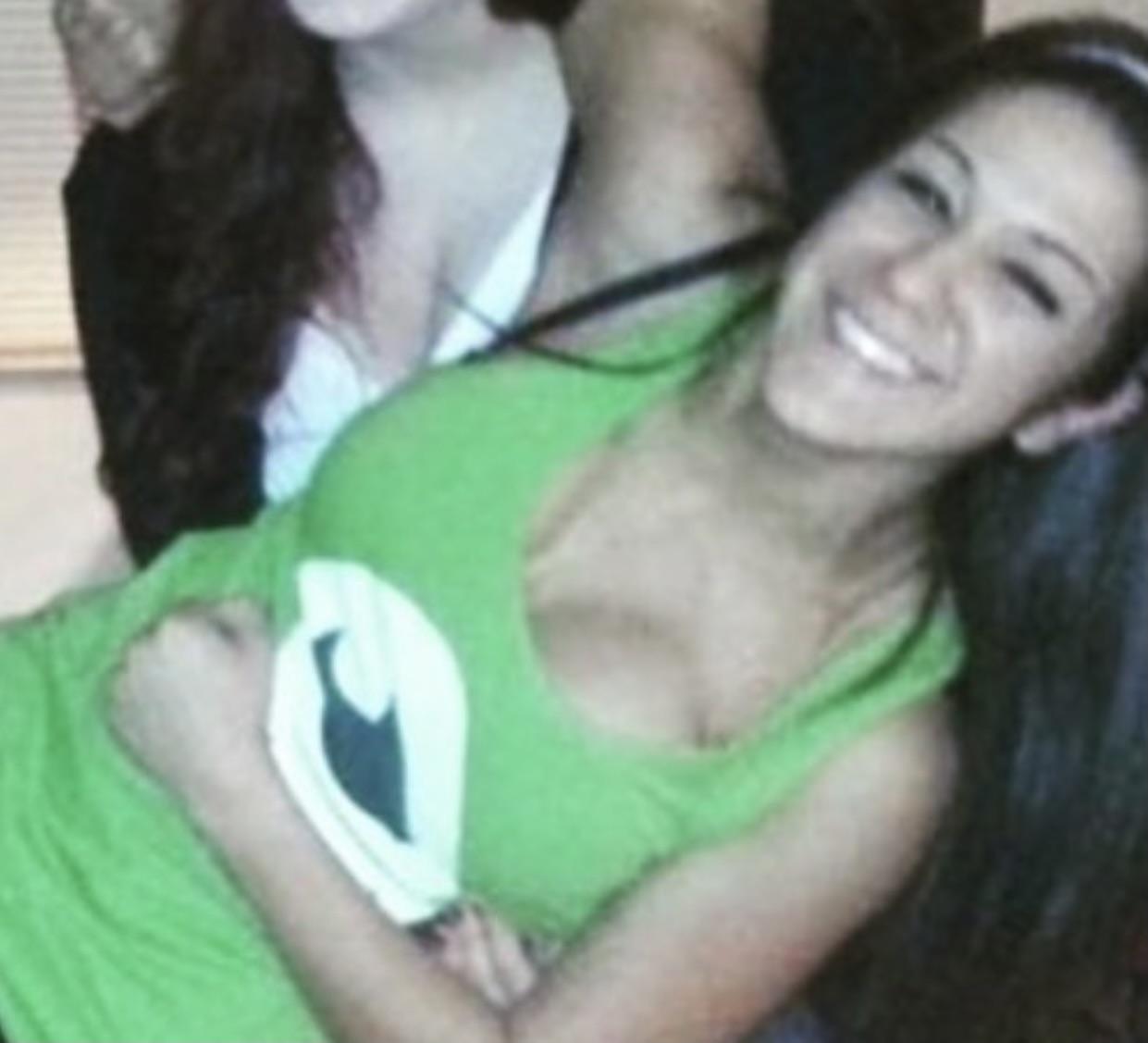 Mmmm Bayley 🥵 | Scrolller