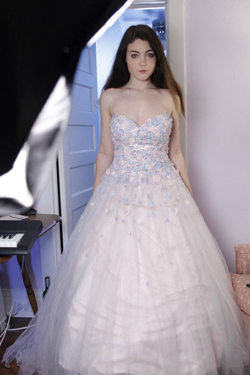 Mo mo o'brien | Scrolller