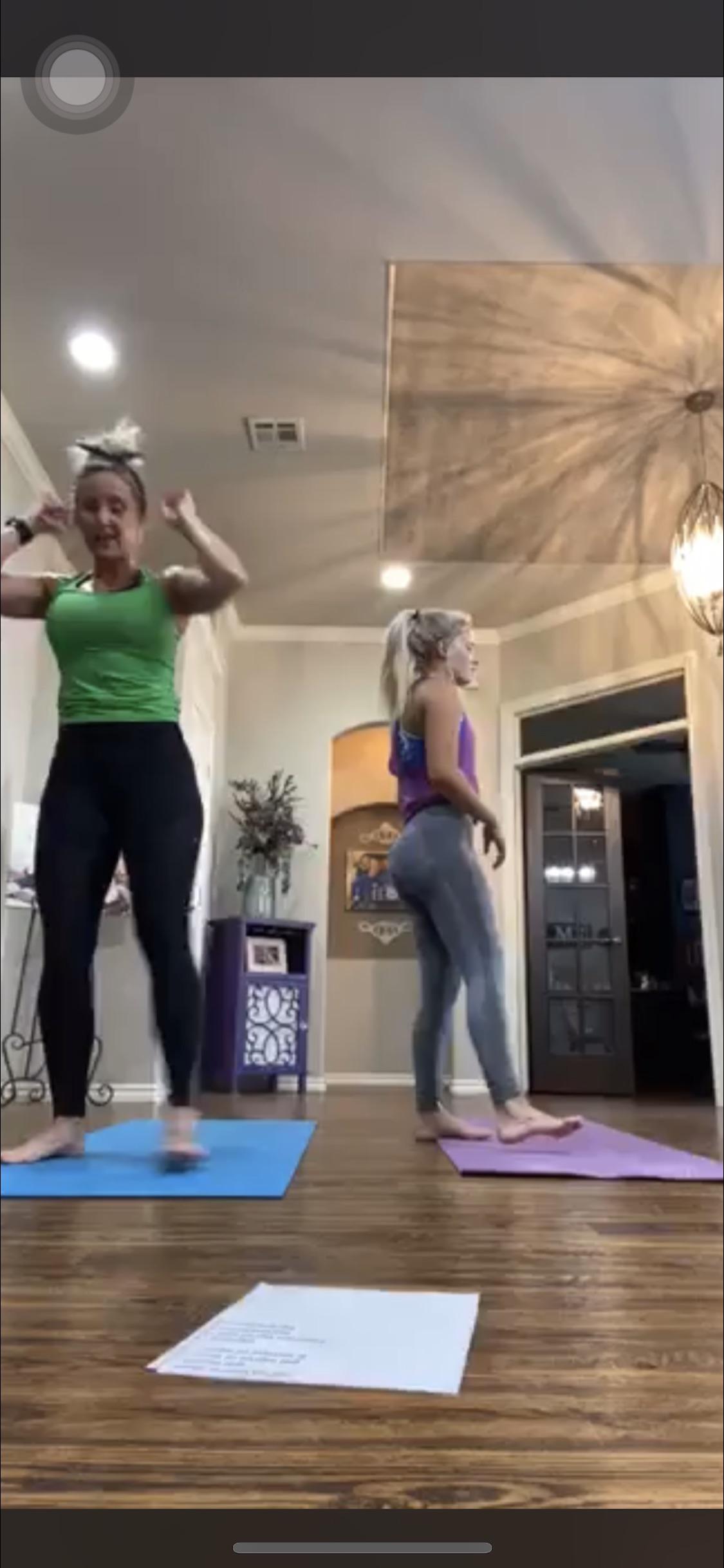 Mommy daughter bonding | Scrolller