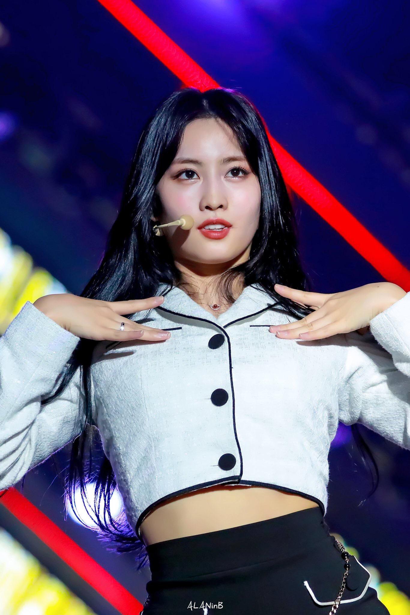 Discover more like Momo: Momo and Related Content | Scrolller