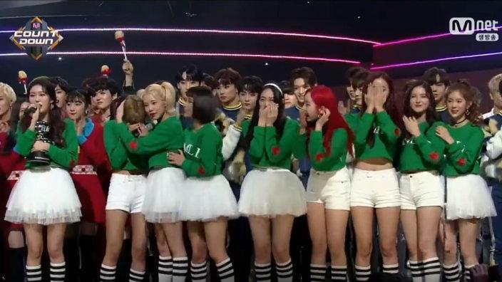 Momoland flash back #4 (Their first win) | Scrolller