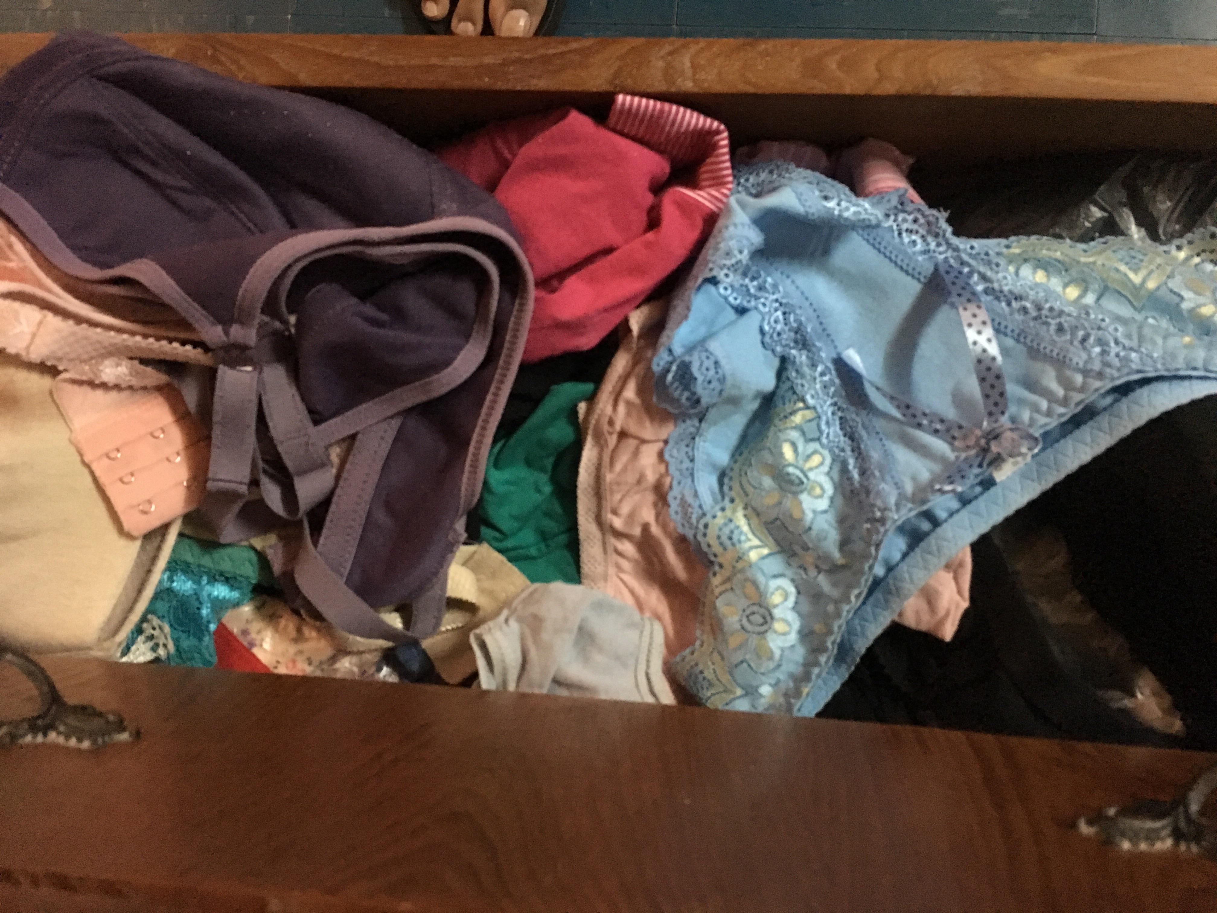 Moms Drawer Scrolller