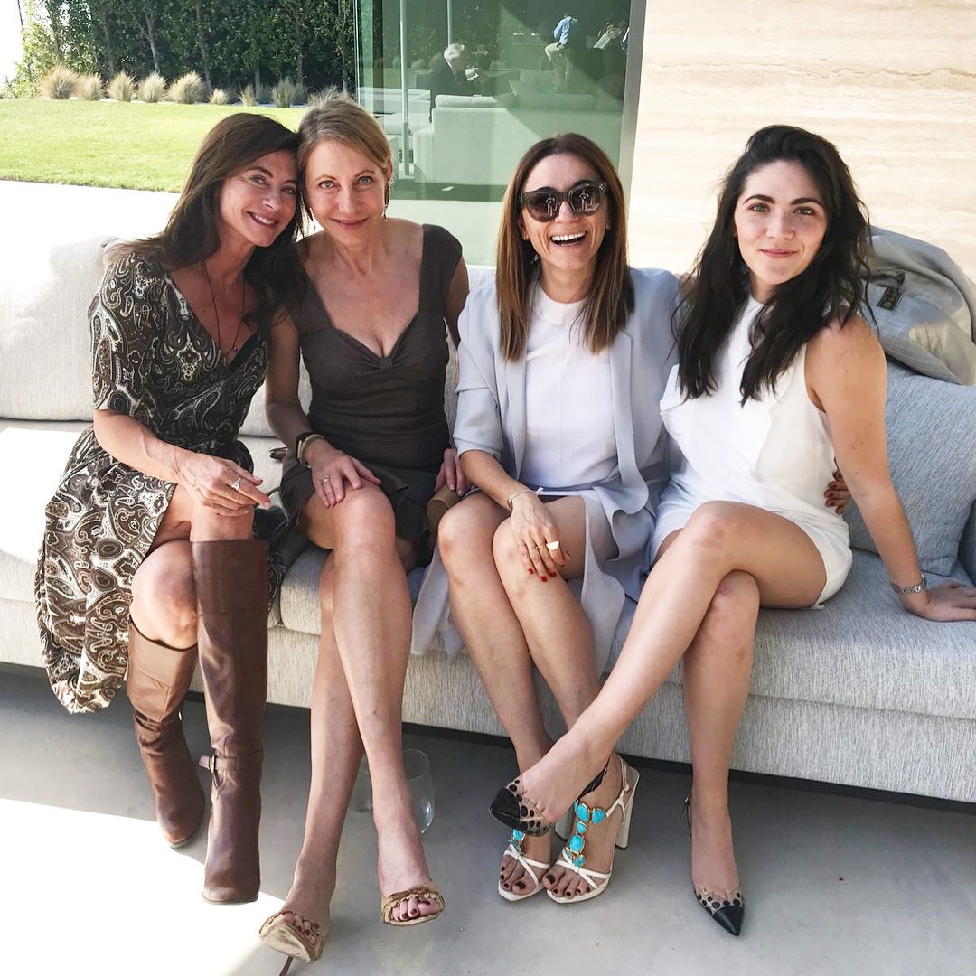 MOms or Daughters | Scrolller