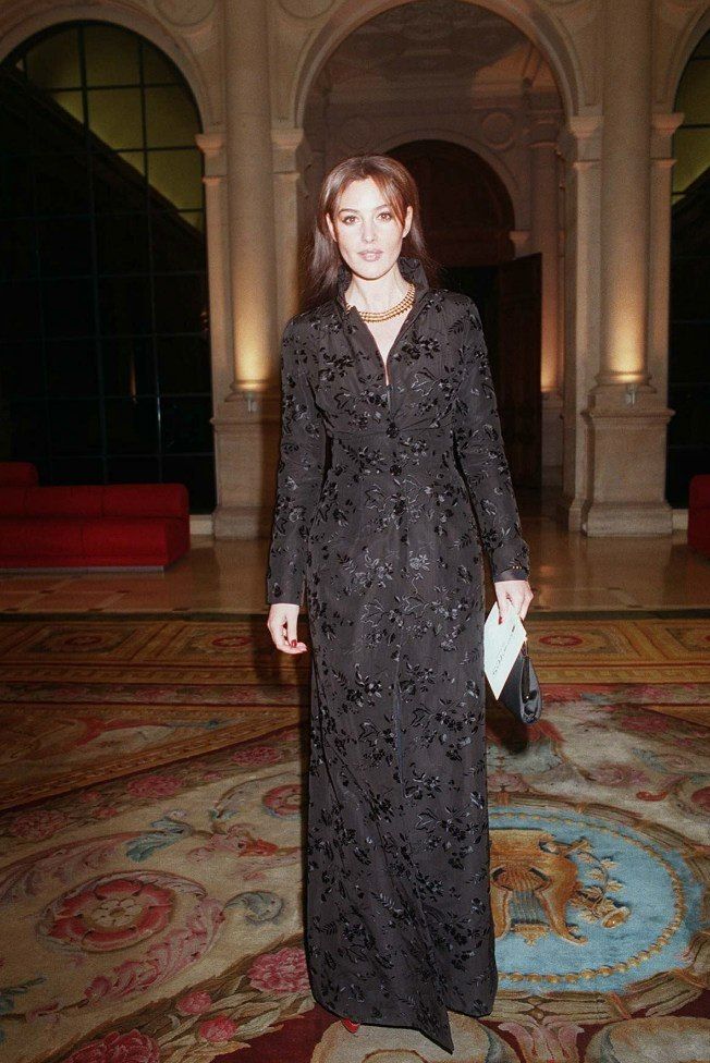 Monica Bellucci Scrolller 5456
