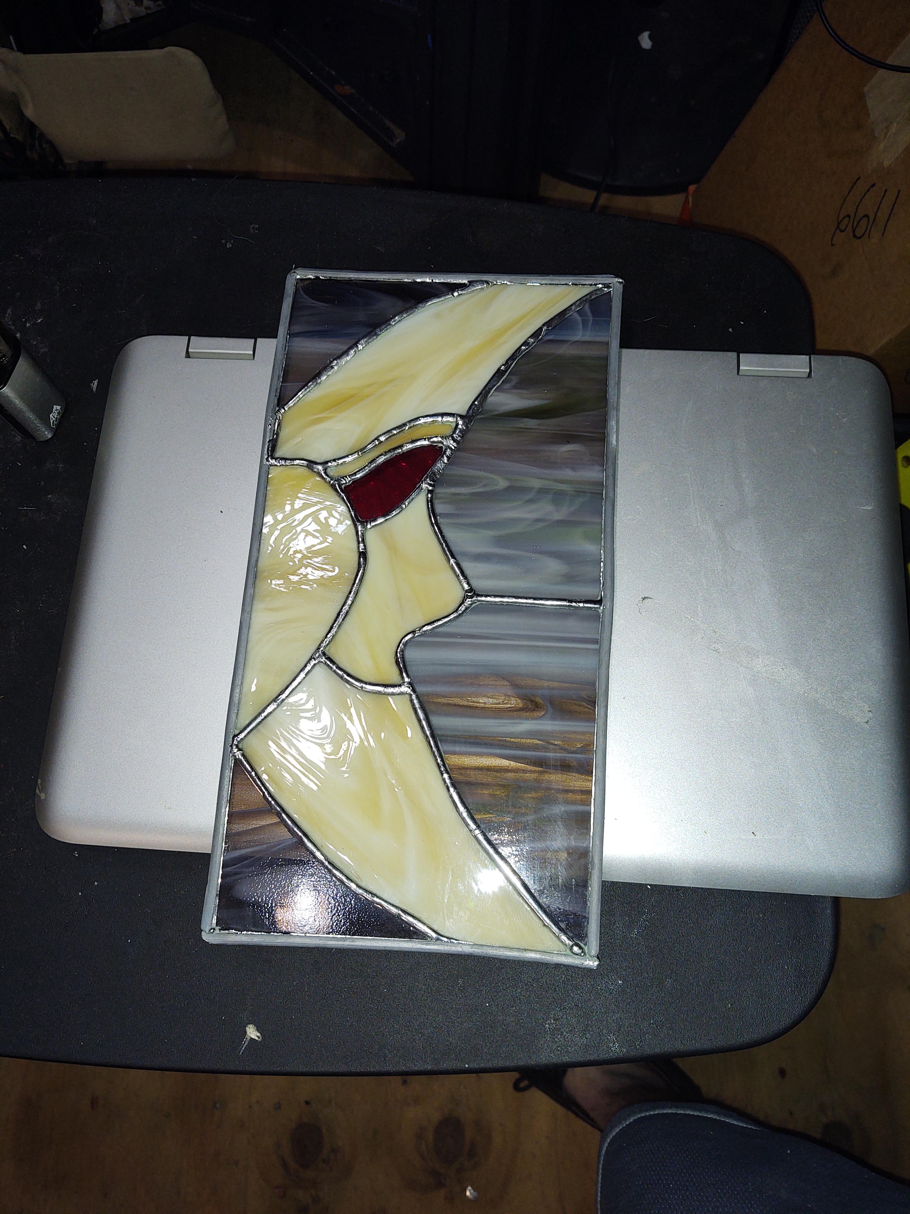 Moon with a face | Scrolller