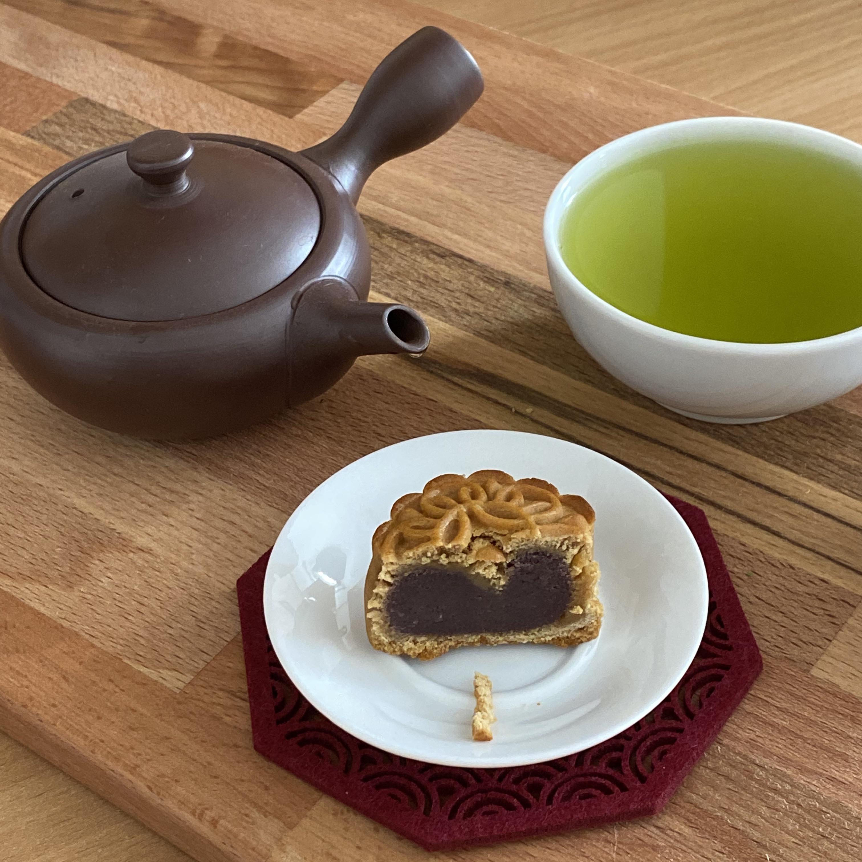 Mooncake and Fukamushi Sencha | Scrolller