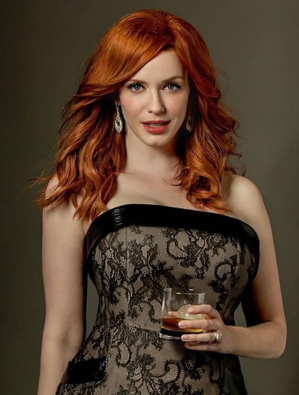 More drinks please! | Scrolller