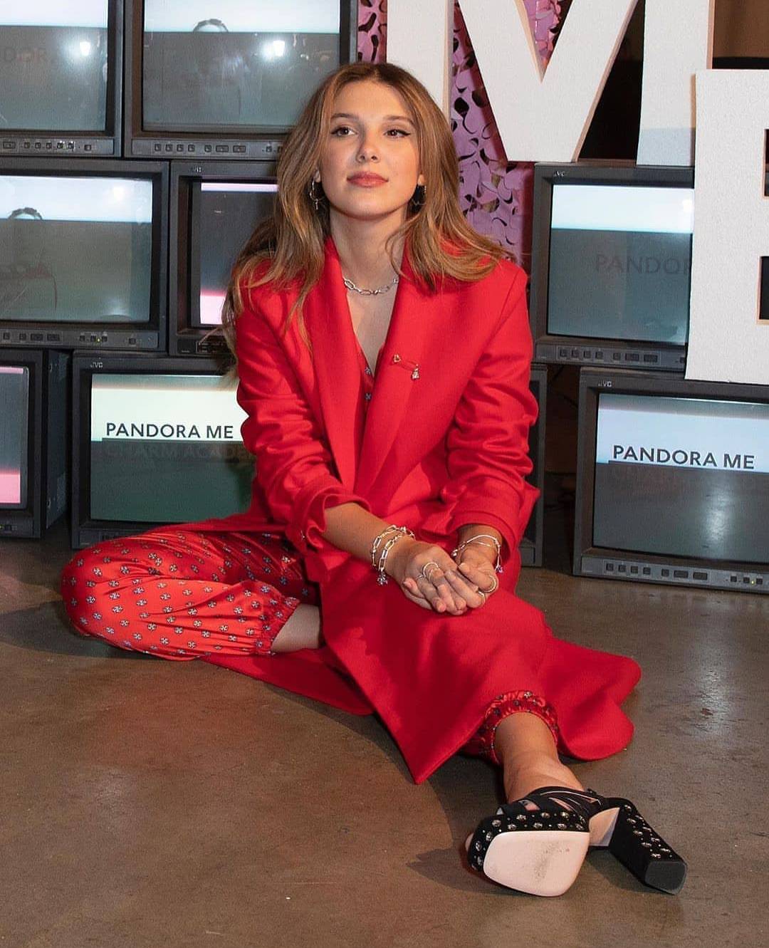 More Millie in red | Scrolller