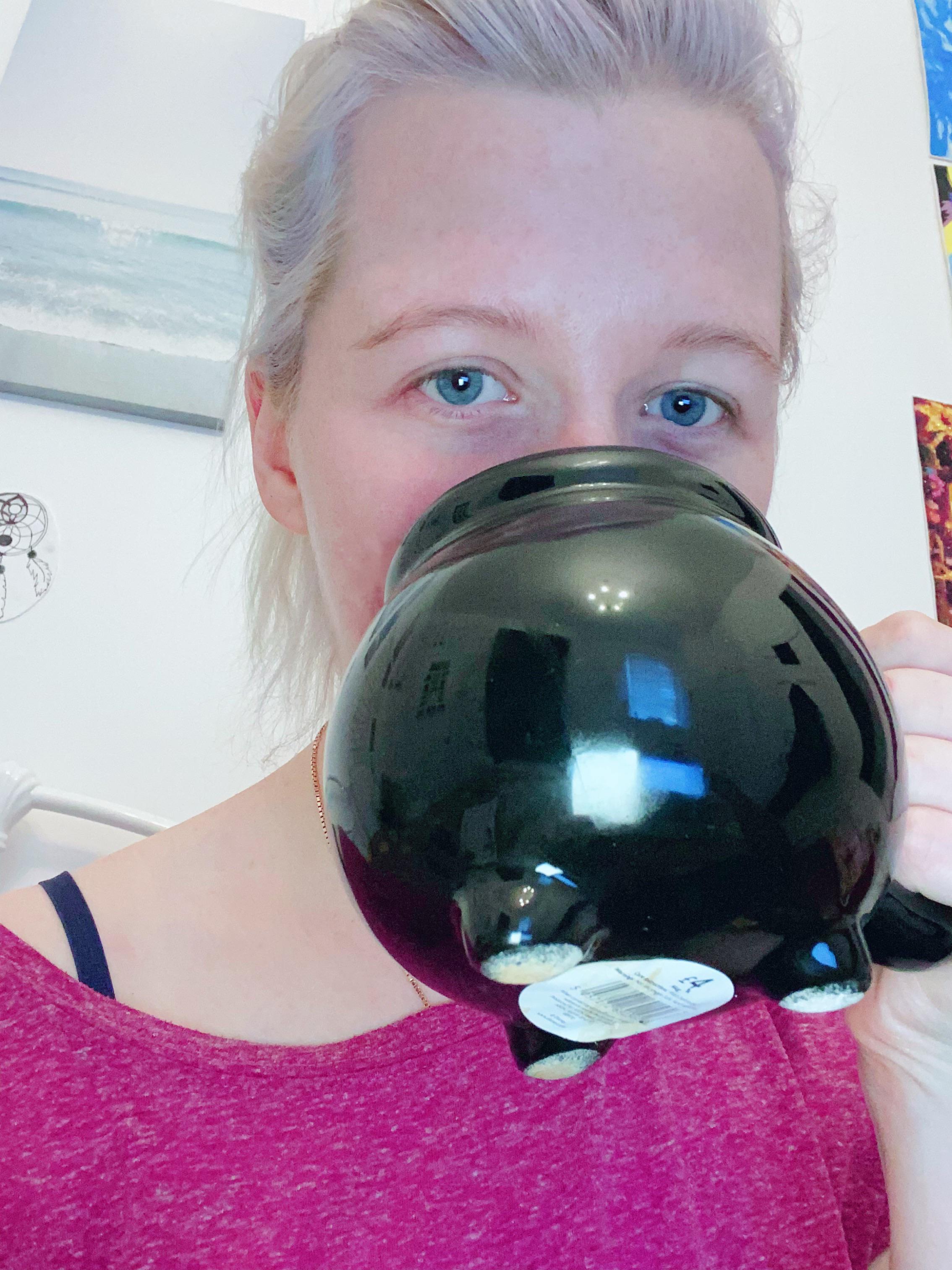 Morning Bean Juice Potion (just wanted to show off my new mug) | Scrolller