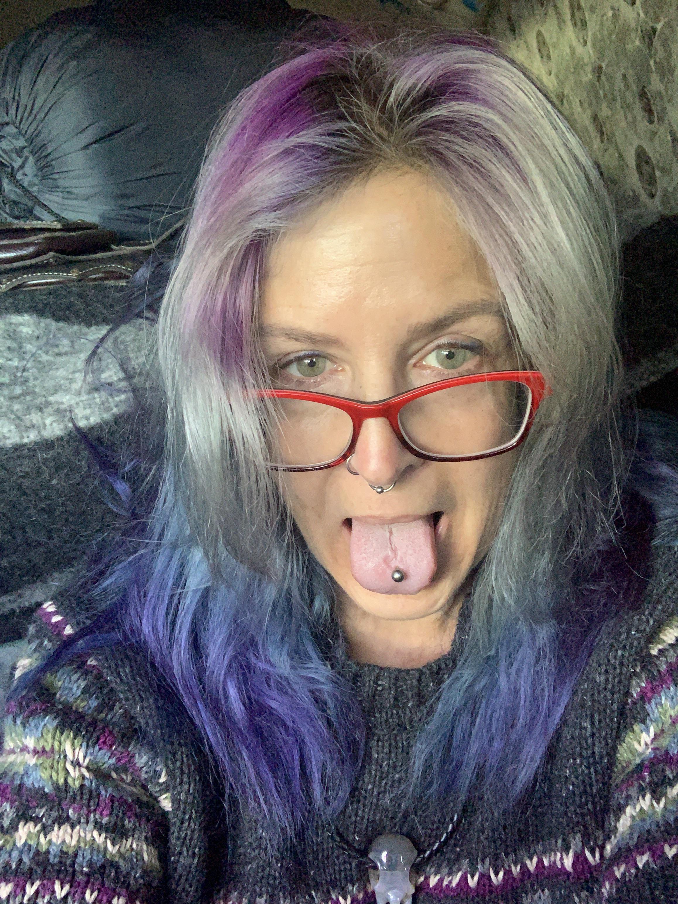 She’s into the blues | Scrolller