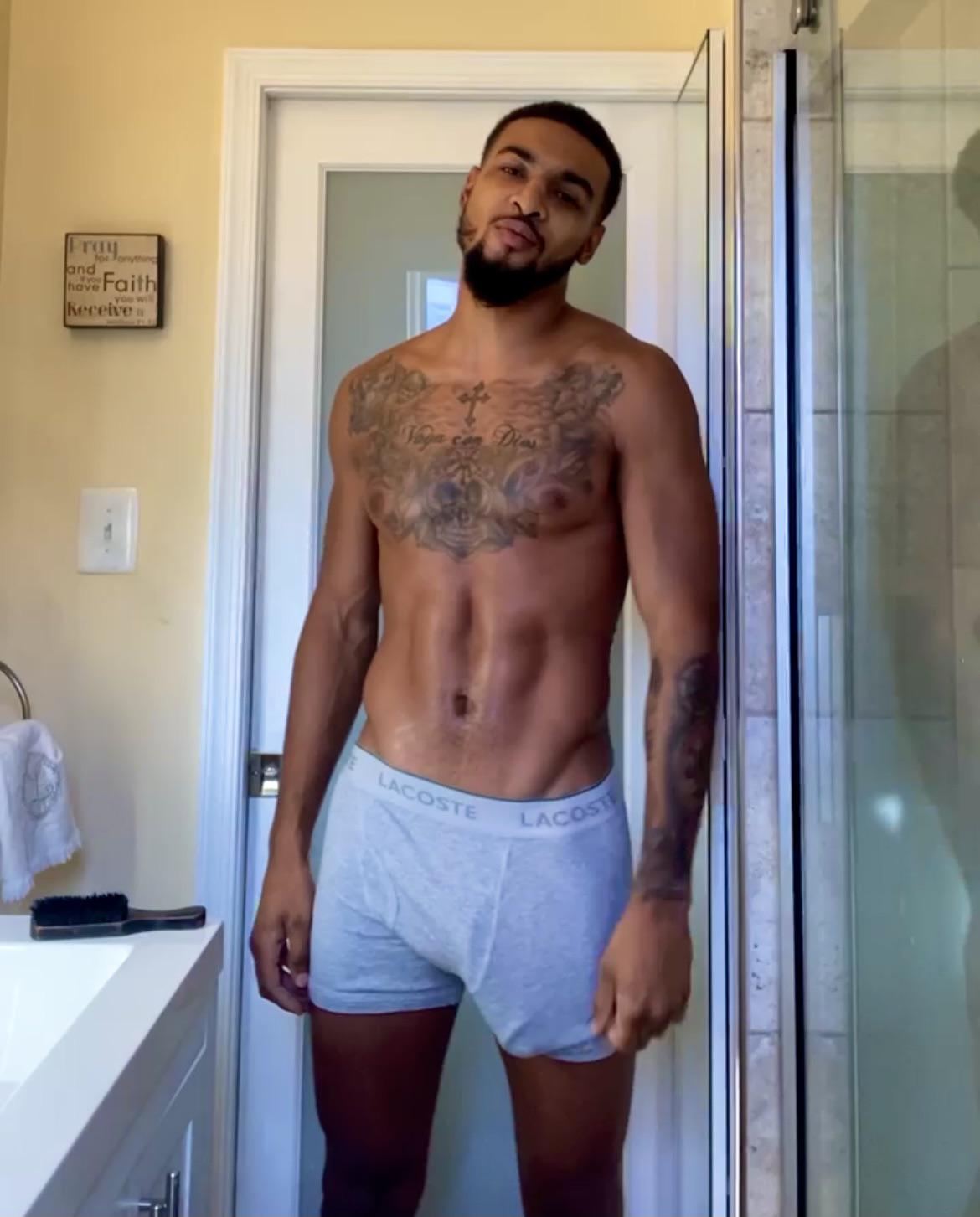 Bulge? Anyone? | Scrolller