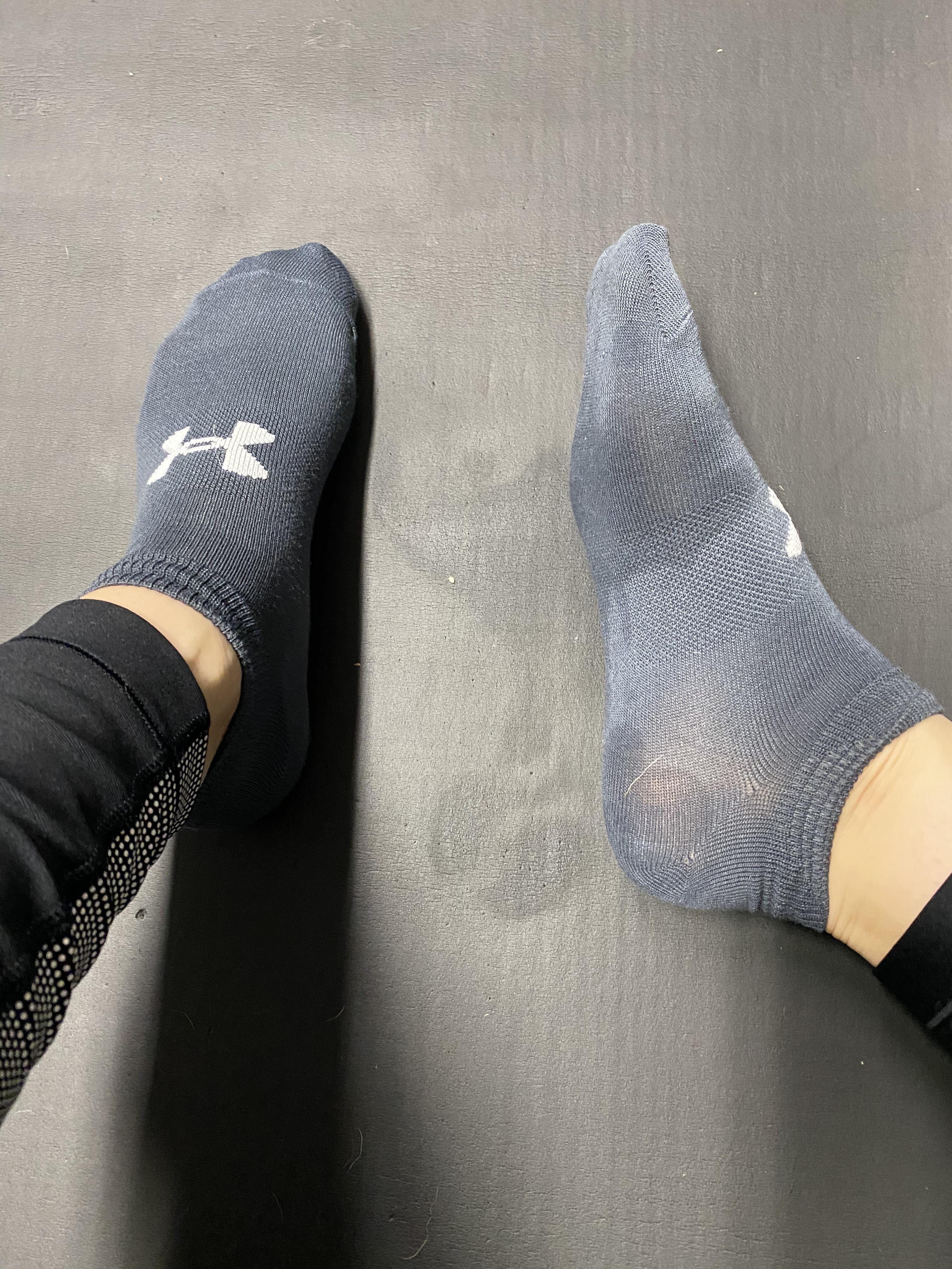 Morning workout, so sweaty | Scrolller