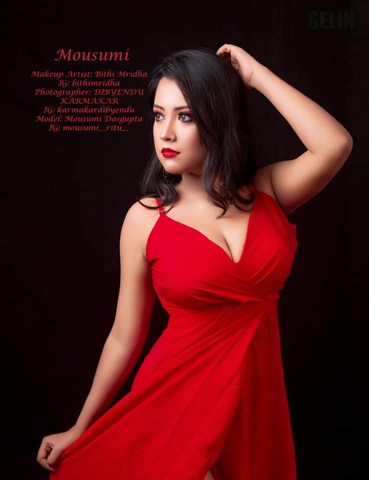 Mousumi ️ | Scrolller