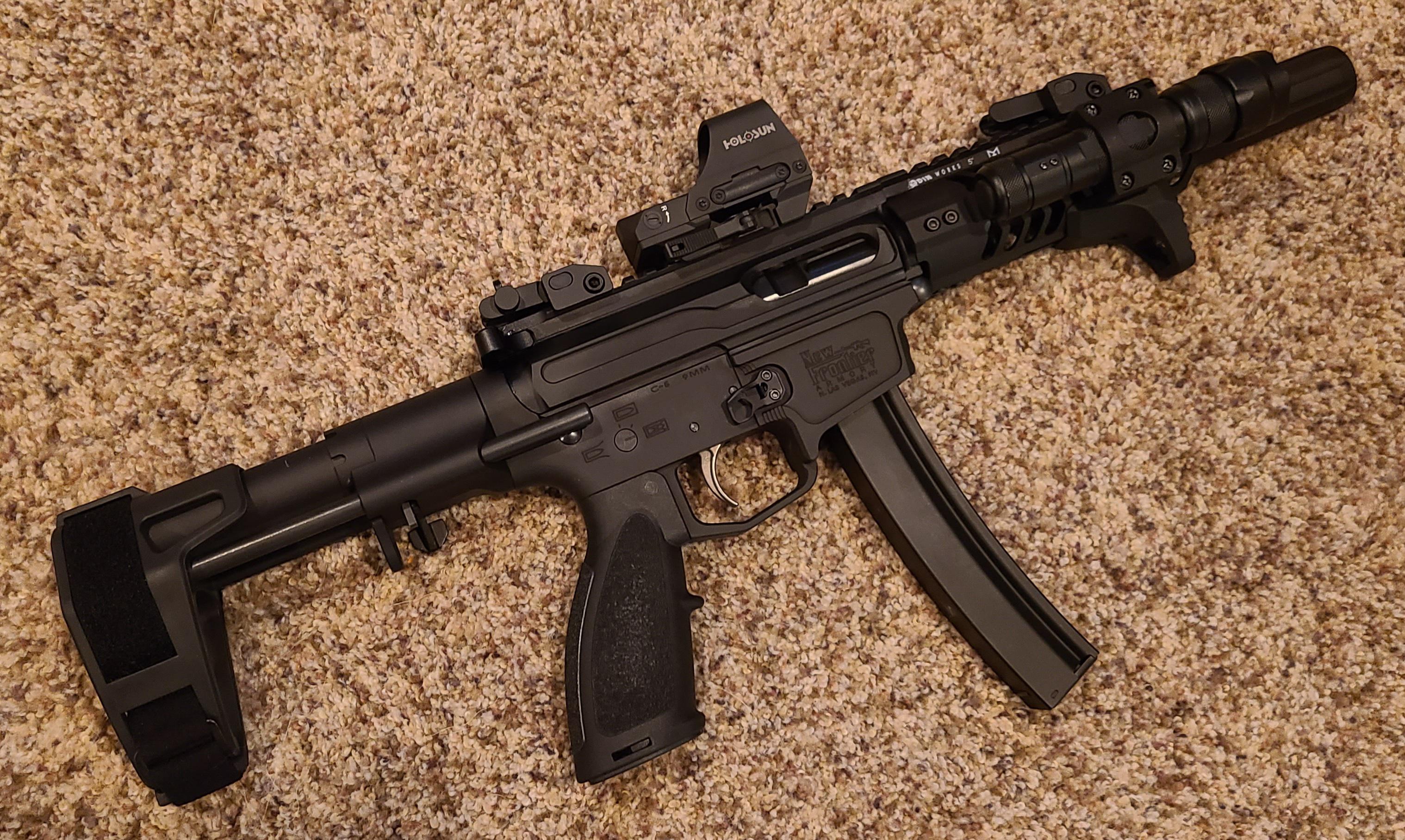 Mp5/Ar15 hybrid 9mm | Scrolller