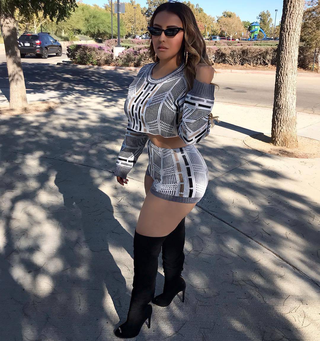 Thigh high boots | Scrolller