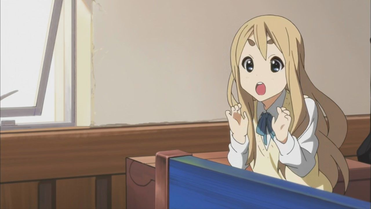 Mugi-chan used Scary Face! | Scrolller