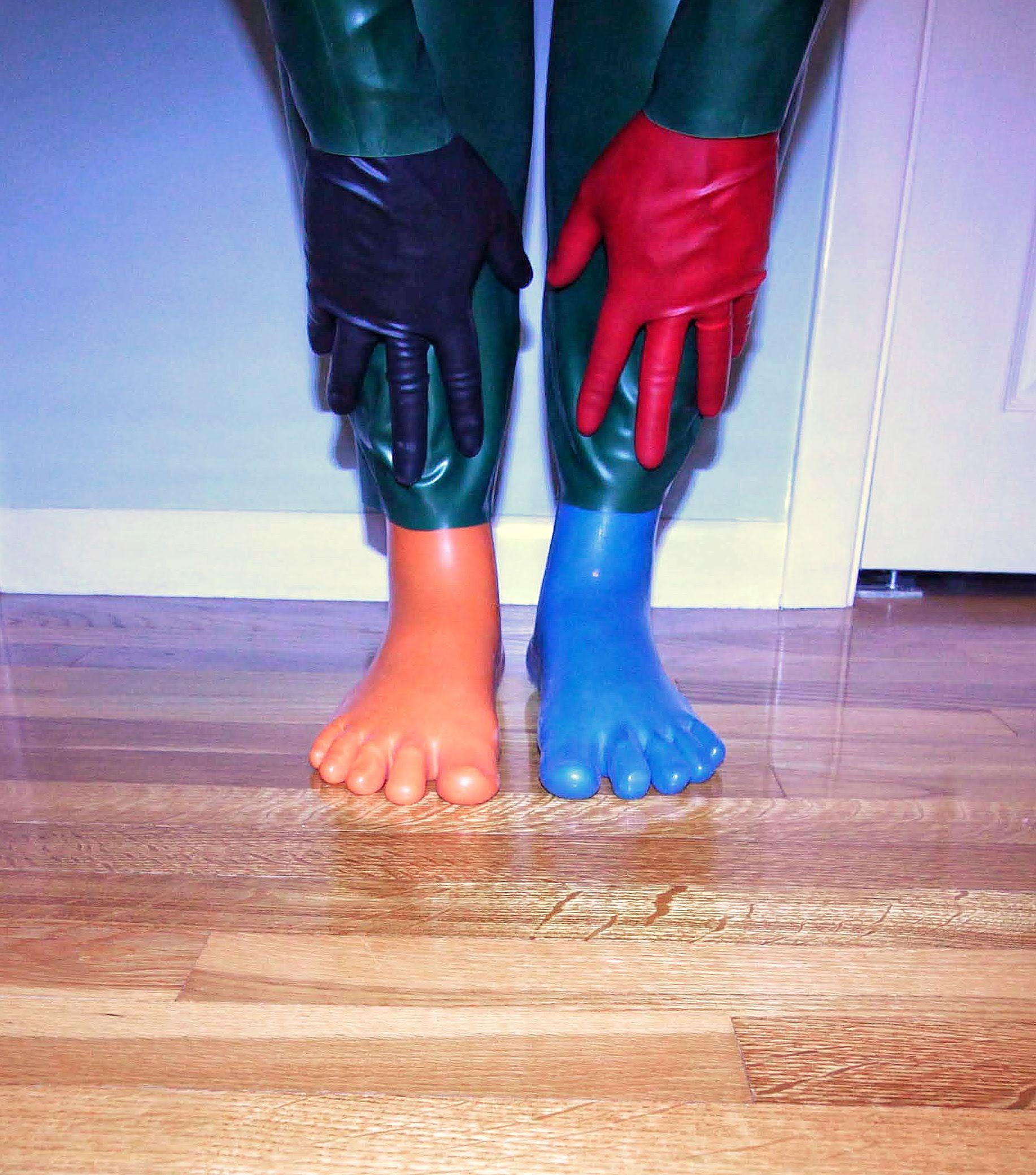 Multiple Colors Of Latex Toe Socks At The Same Time Scrolller 0938