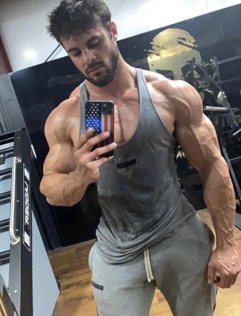 Muscle in the gym ... | Scrolller