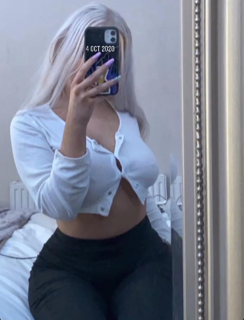 Must have been cold. | Scrolller