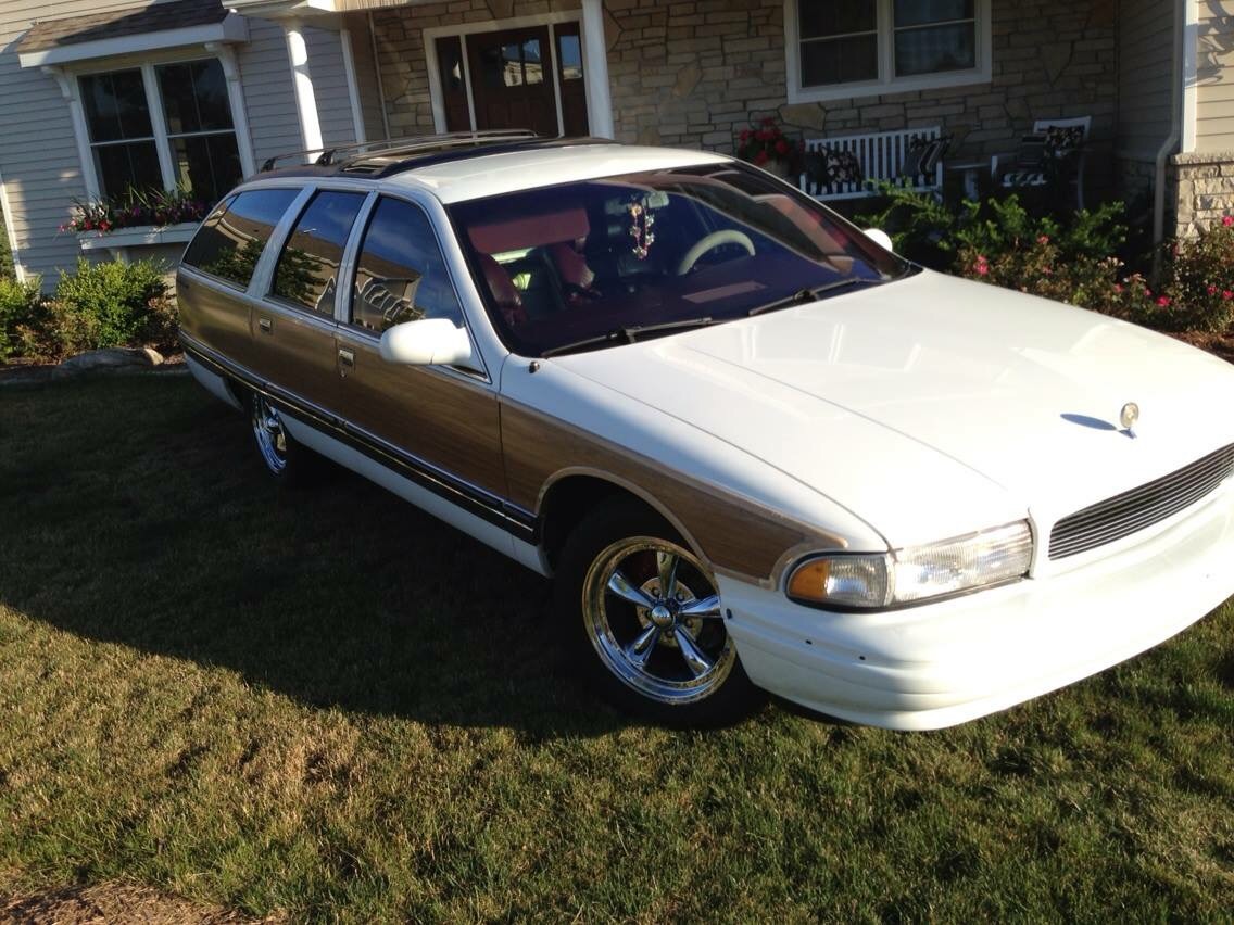 My 1996 Roadmaster Wagon. 396 cubic inch Lt1. | Scrolller