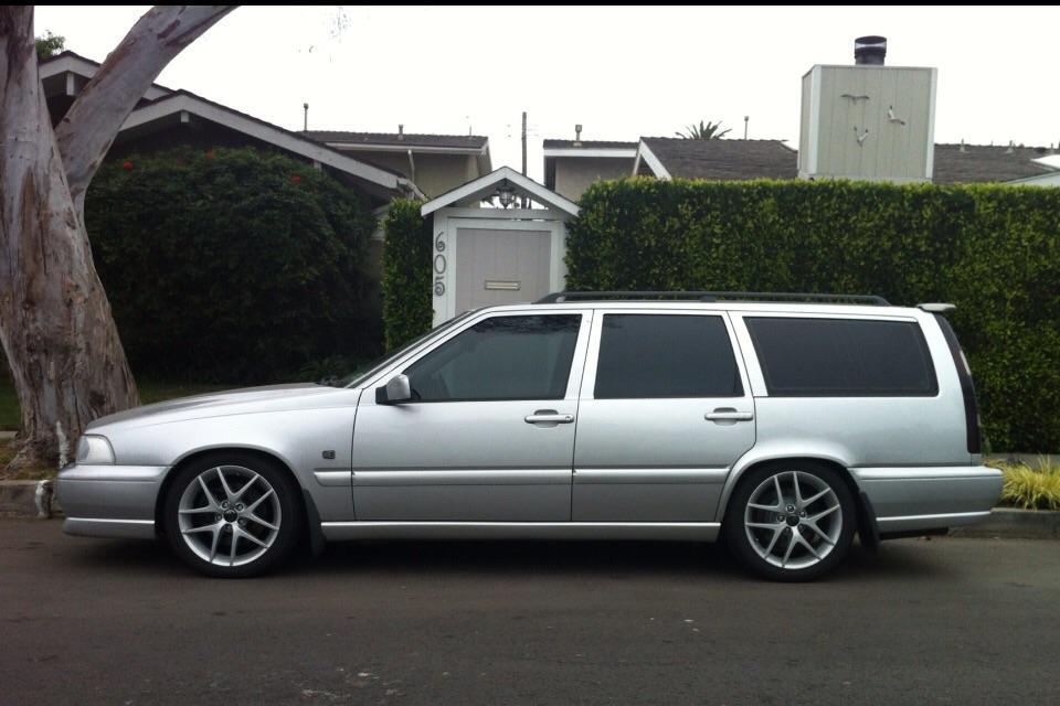 My 1998 Volvo V70 T5 manual | Scrolller