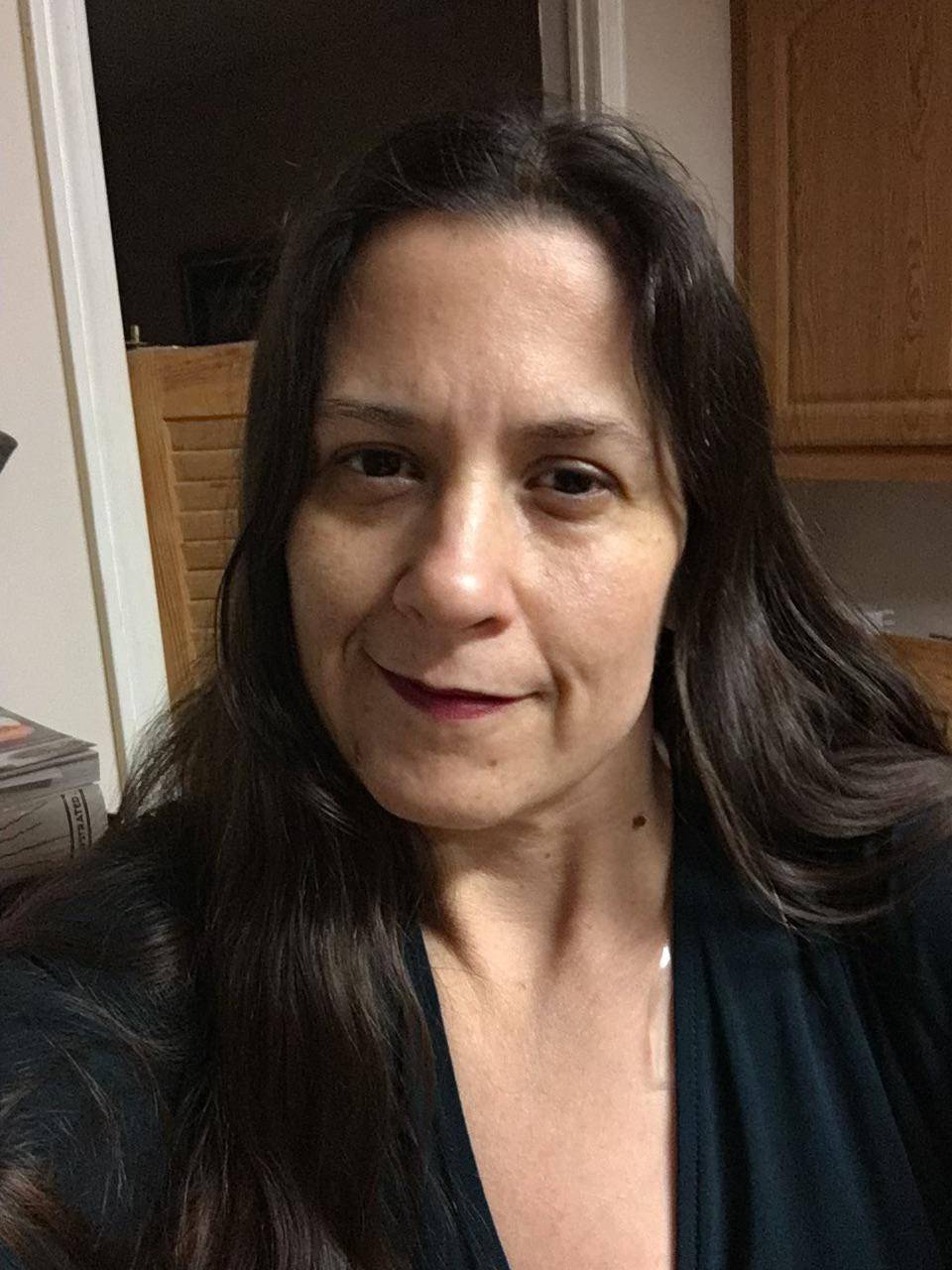 My 2 am face. Front facing camera and messy hair | Scrolller