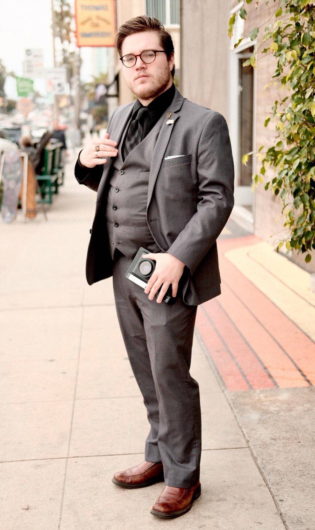 My 3 Piece Suit with a Black Shirt and Black Tie | Scrolller