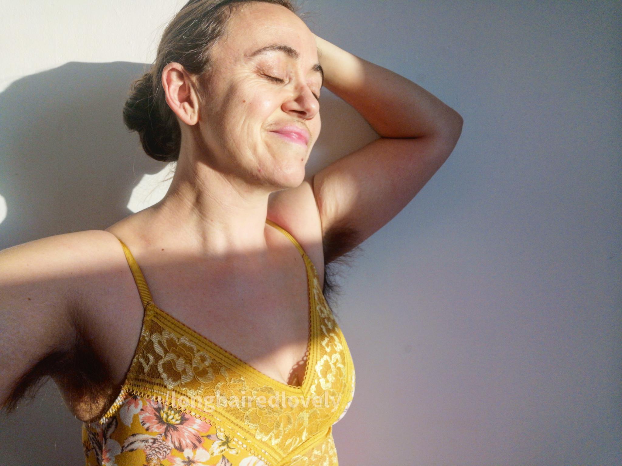 My armpits make me radiant ☀️☀️☀️ | Scrolller
