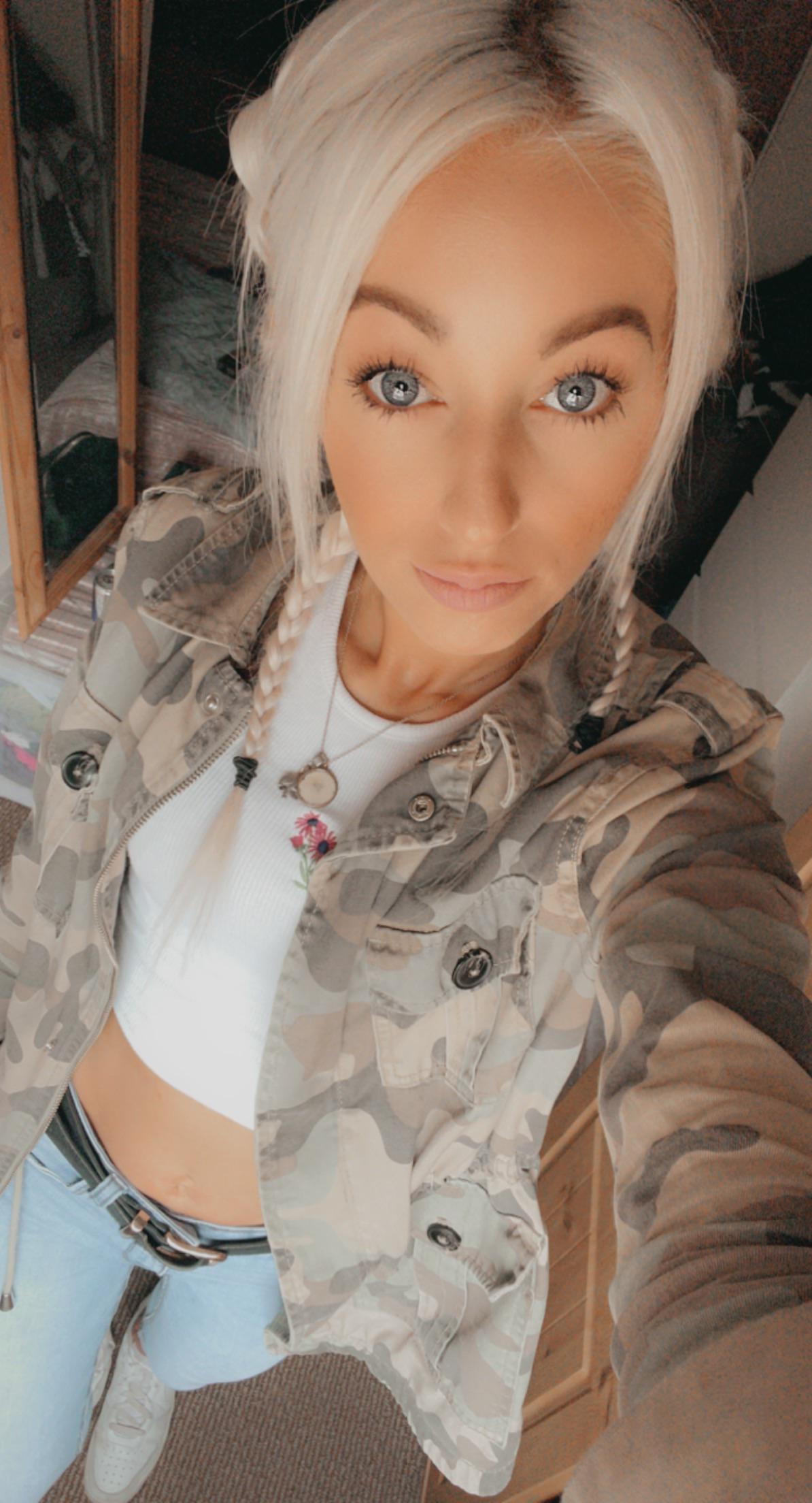 My bad habits lead to you 🎶 🏽😘 | Scrolller