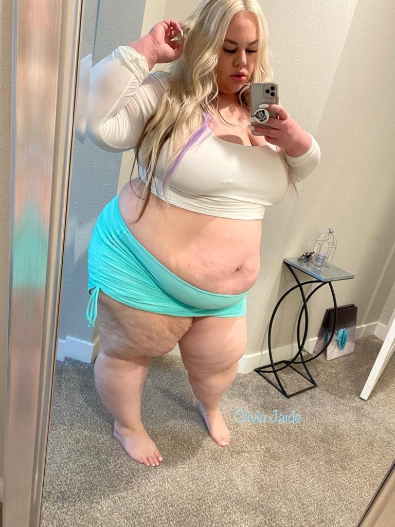 My belly needs you ;) | Scrolller