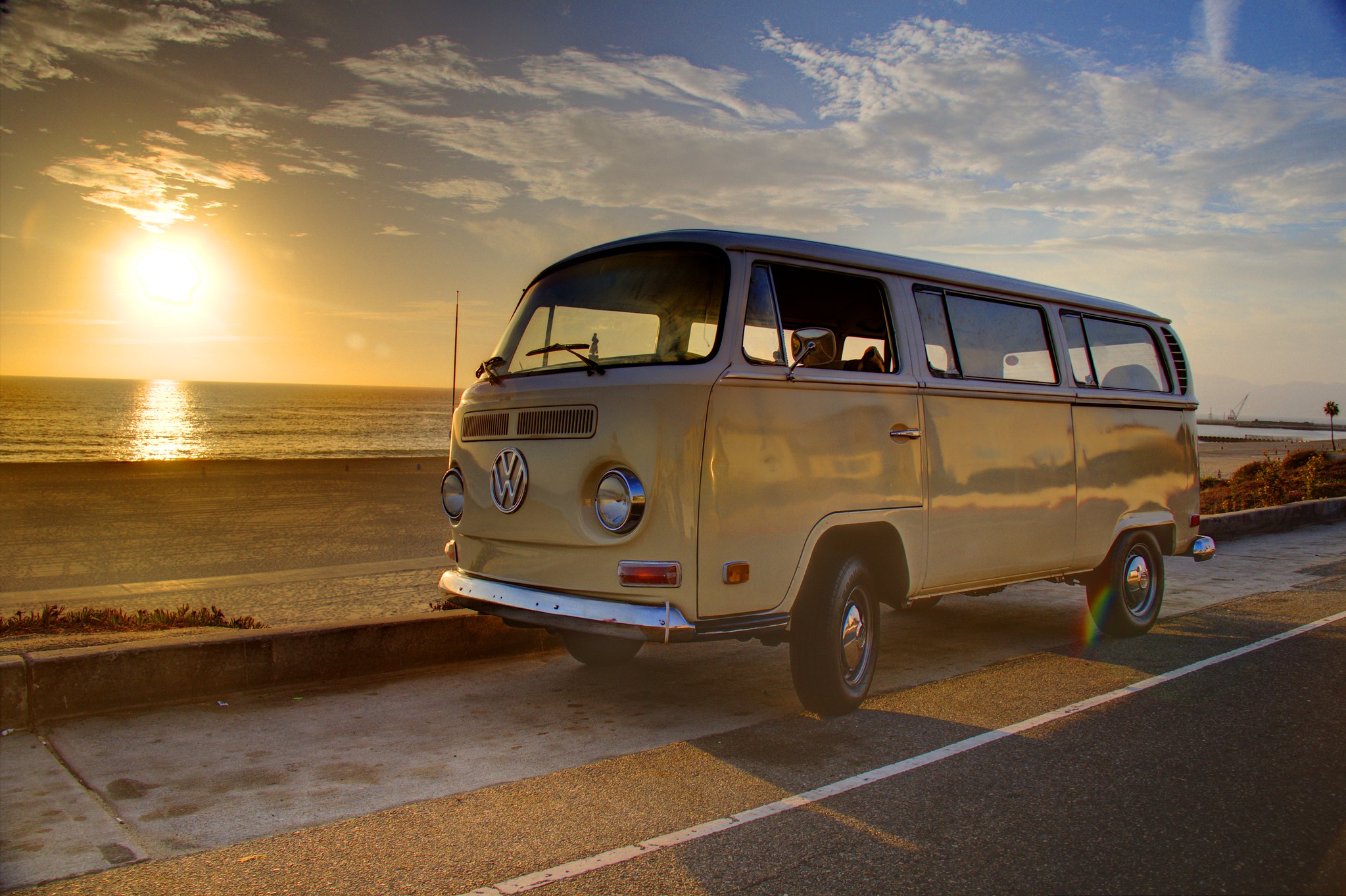 My Bros VW Bus | Scrolller
