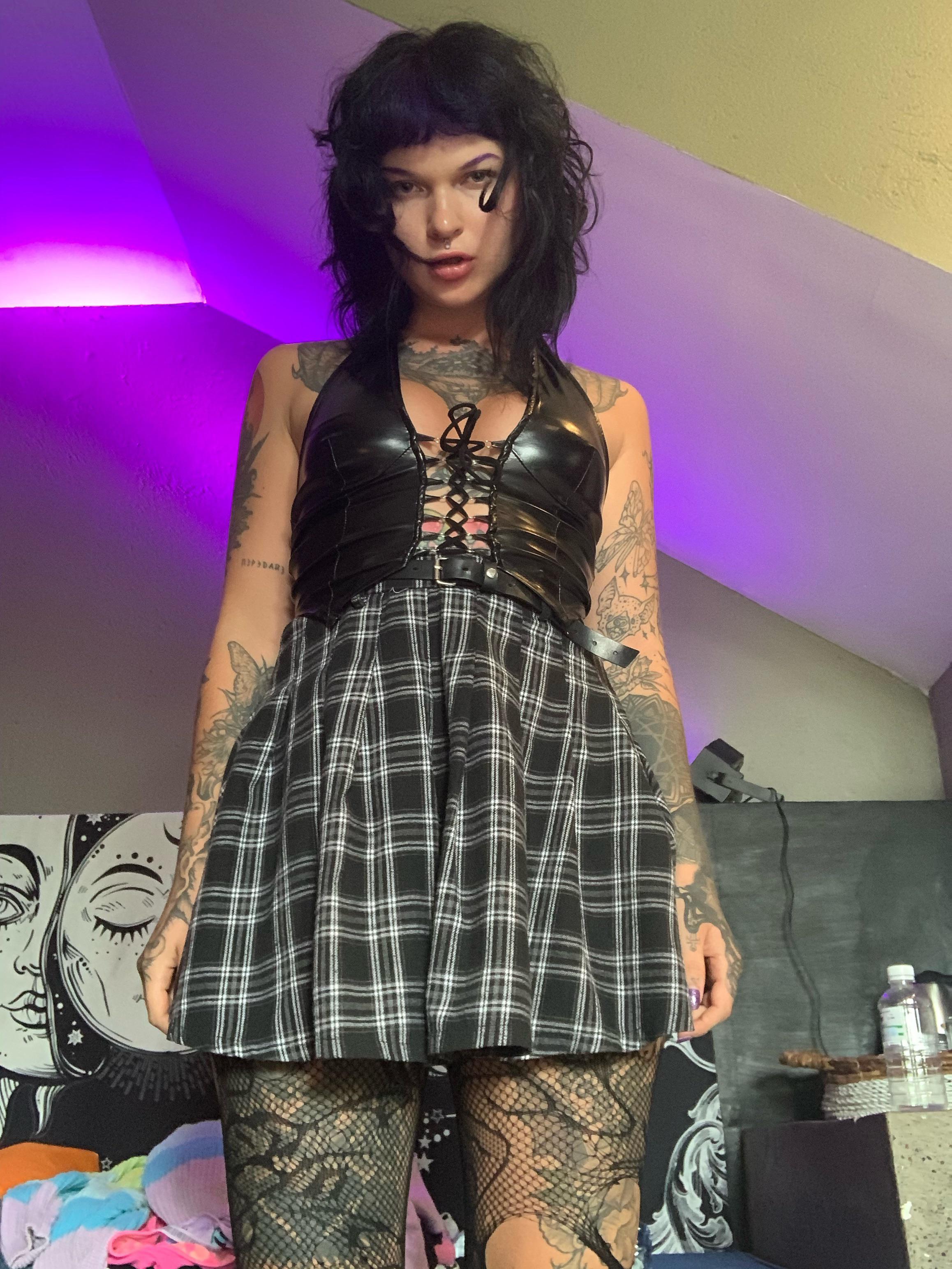 My concert slutty outfit | Scrolller