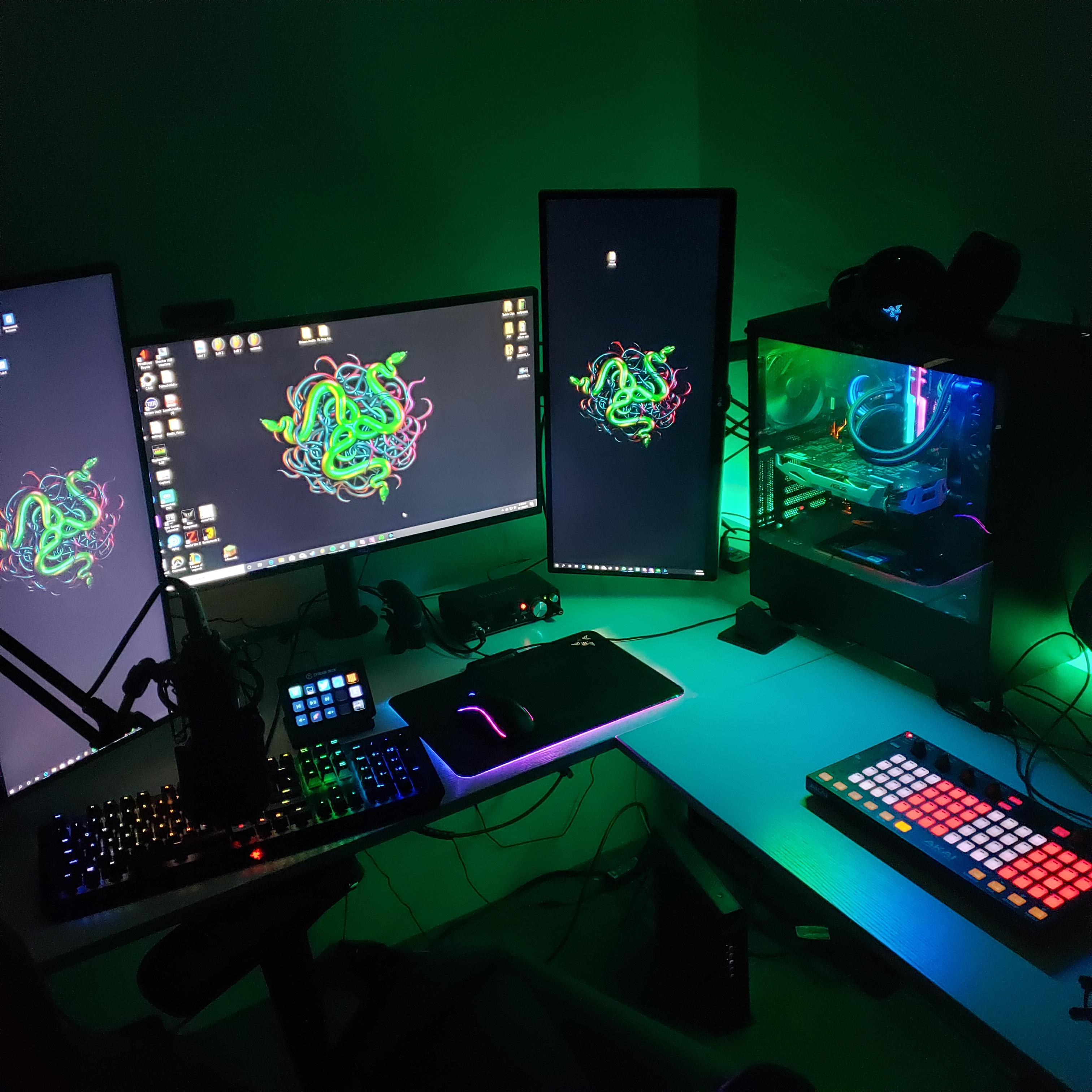 My current setup :) | Scrolller