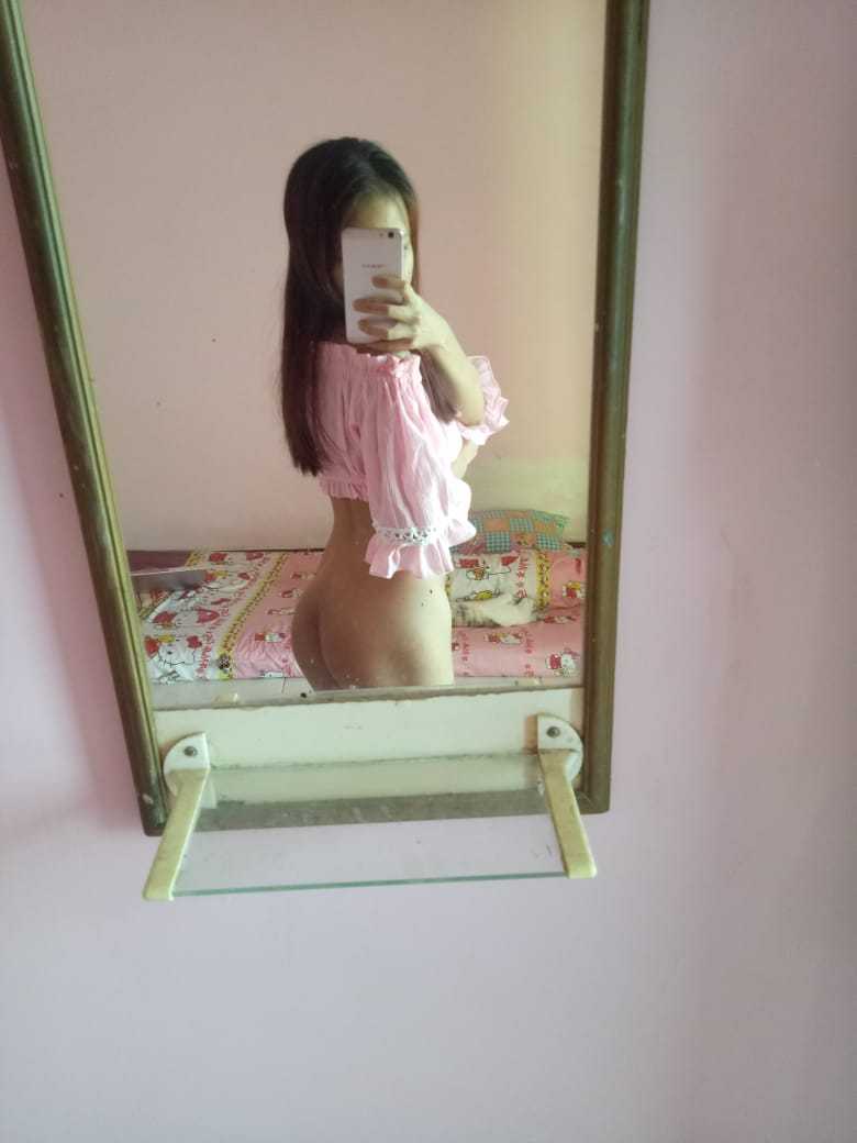 My cute muscular ass on my tiny 144cm frame | Scrolller