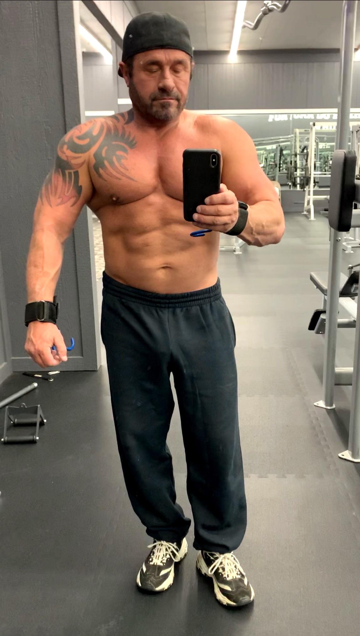 My daddy is looking super shredded Alpha Pig of Texas Feral Hogs | Scrolller